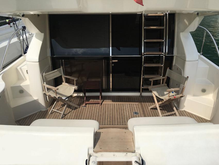 2002 Ferretti Yachts 430 Motor Yachts for sale - YachtWorld