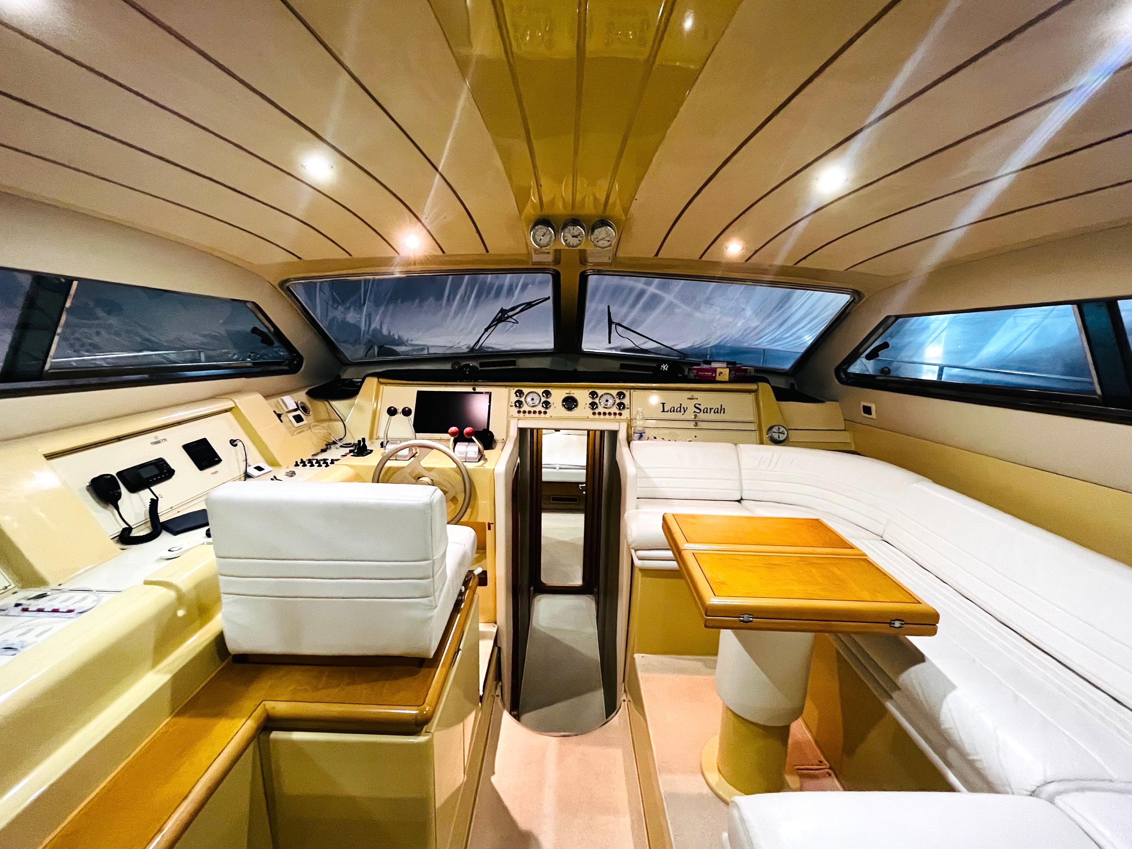 1992 Ferretti Yachts 54 FLY Flybridge for sale - YachtWorld