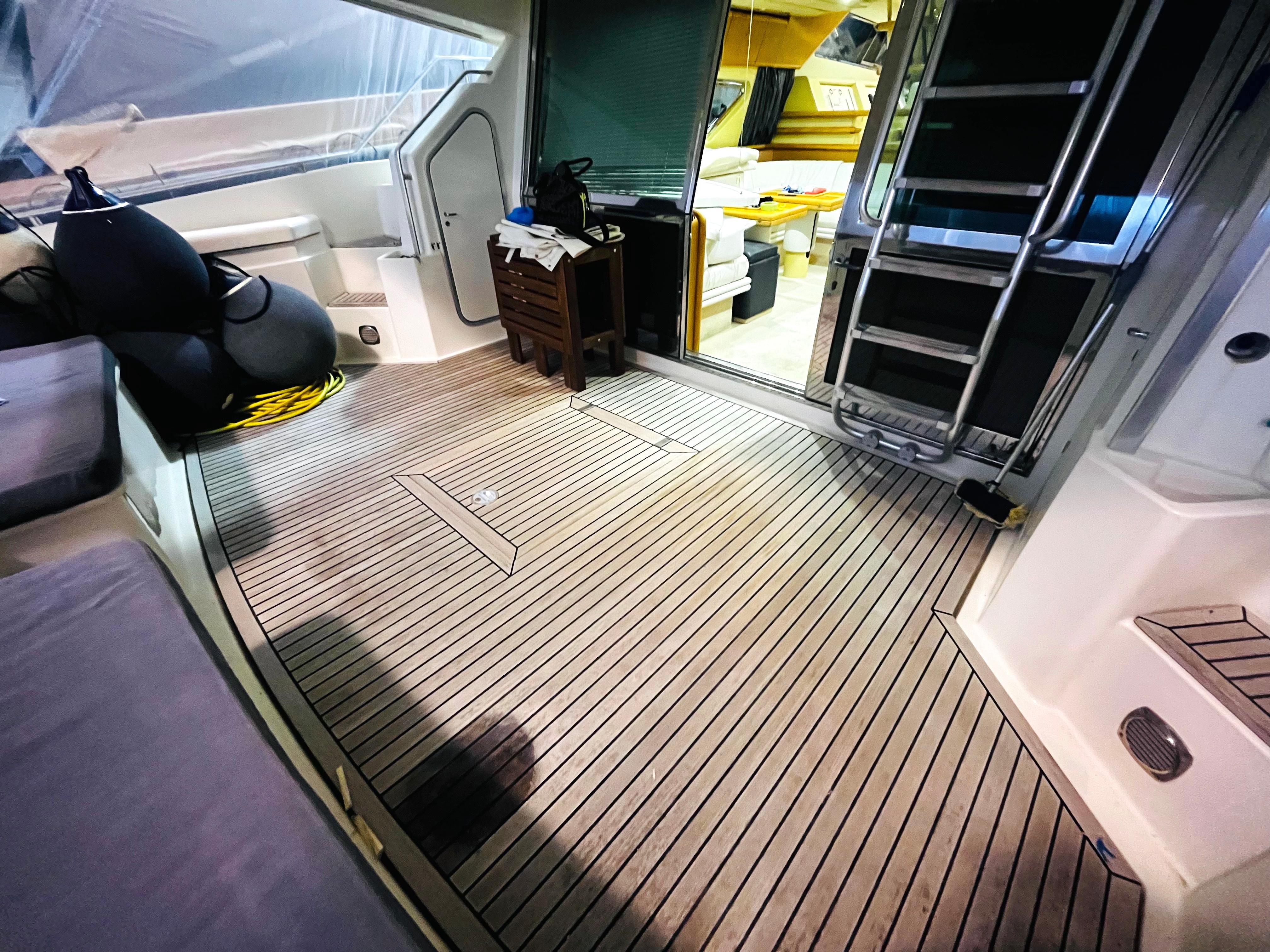 1992 Ferretti Yachts 54 FLY Flybridge for sale - YachtWorld