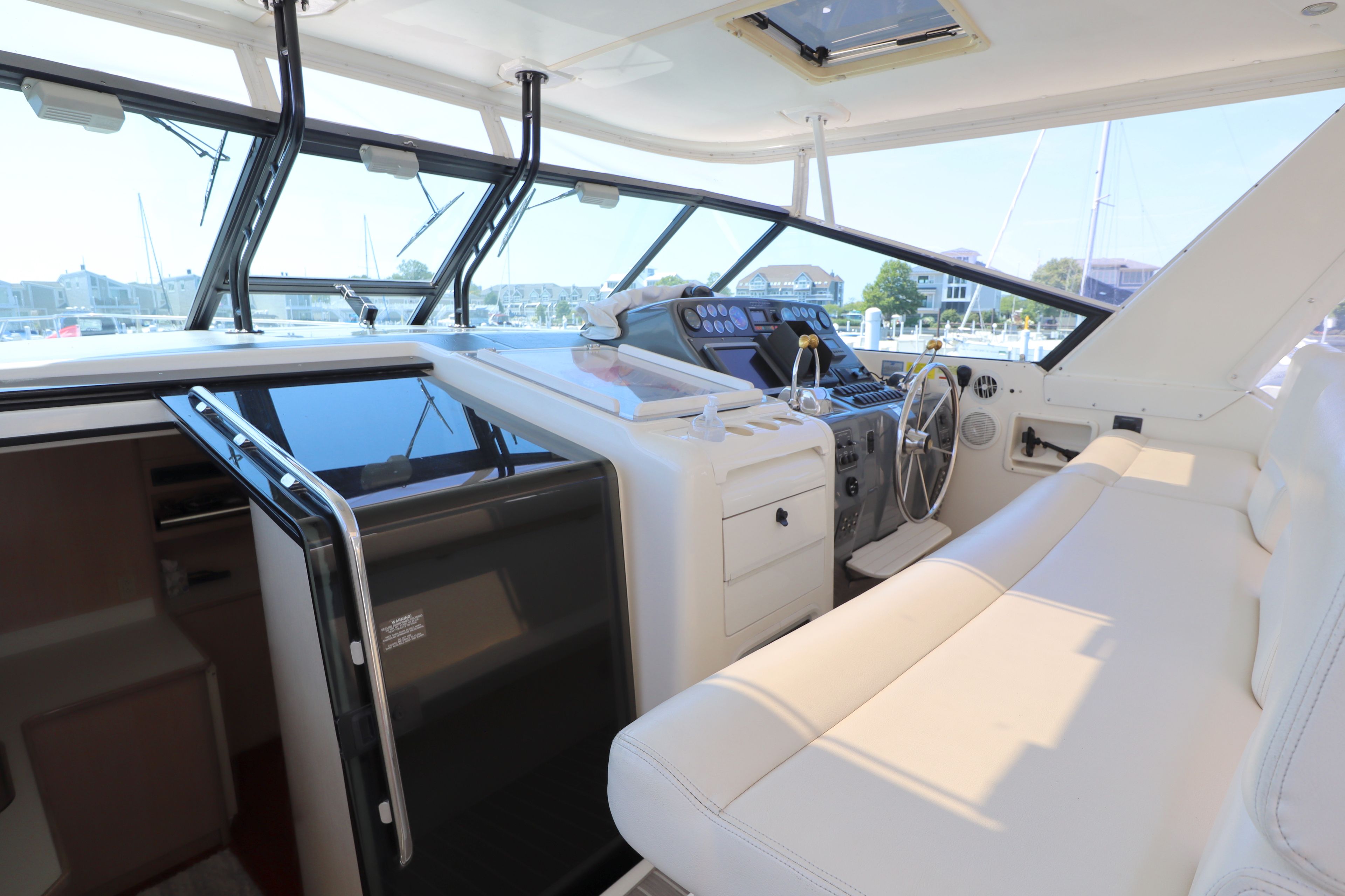 1994 Tiara Yachts 4000 Express - Weber Yachts