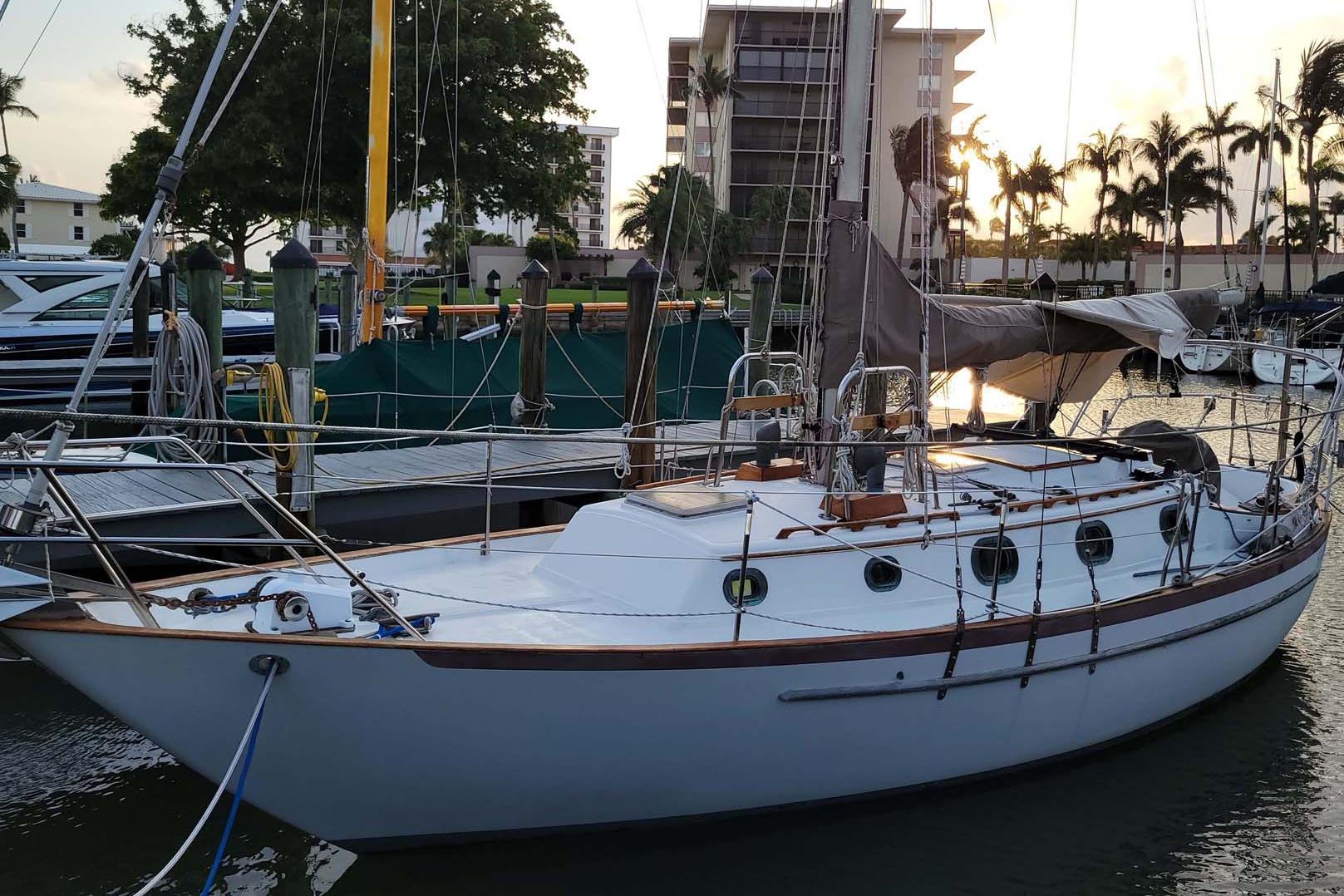 Used Pacific Seacraft Sloop in Florida - iNautia