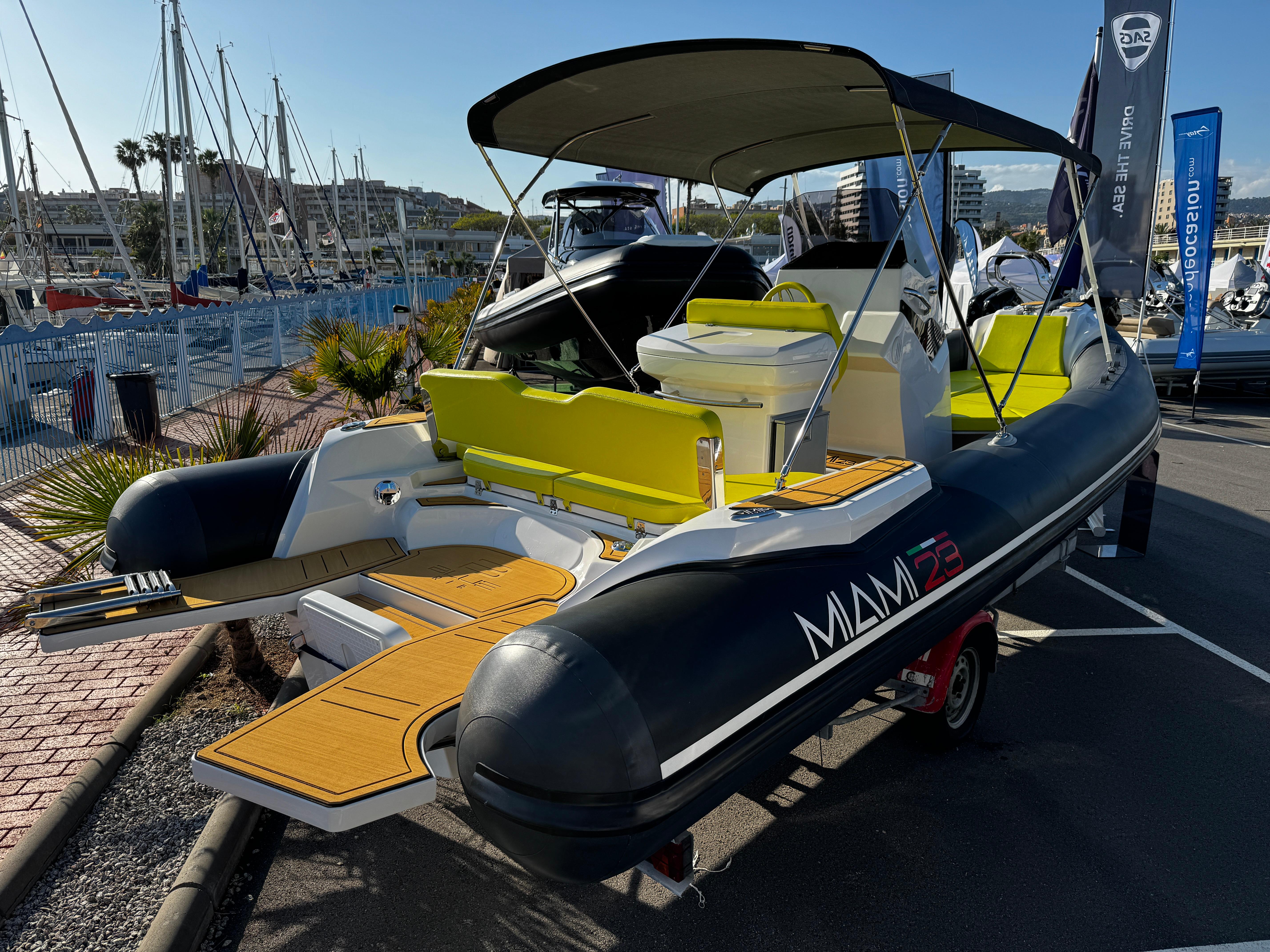 Nieuw 2023 Blue RIB Miami 23 El Masnou, Barcelona 79,900 € - Barcelona ...