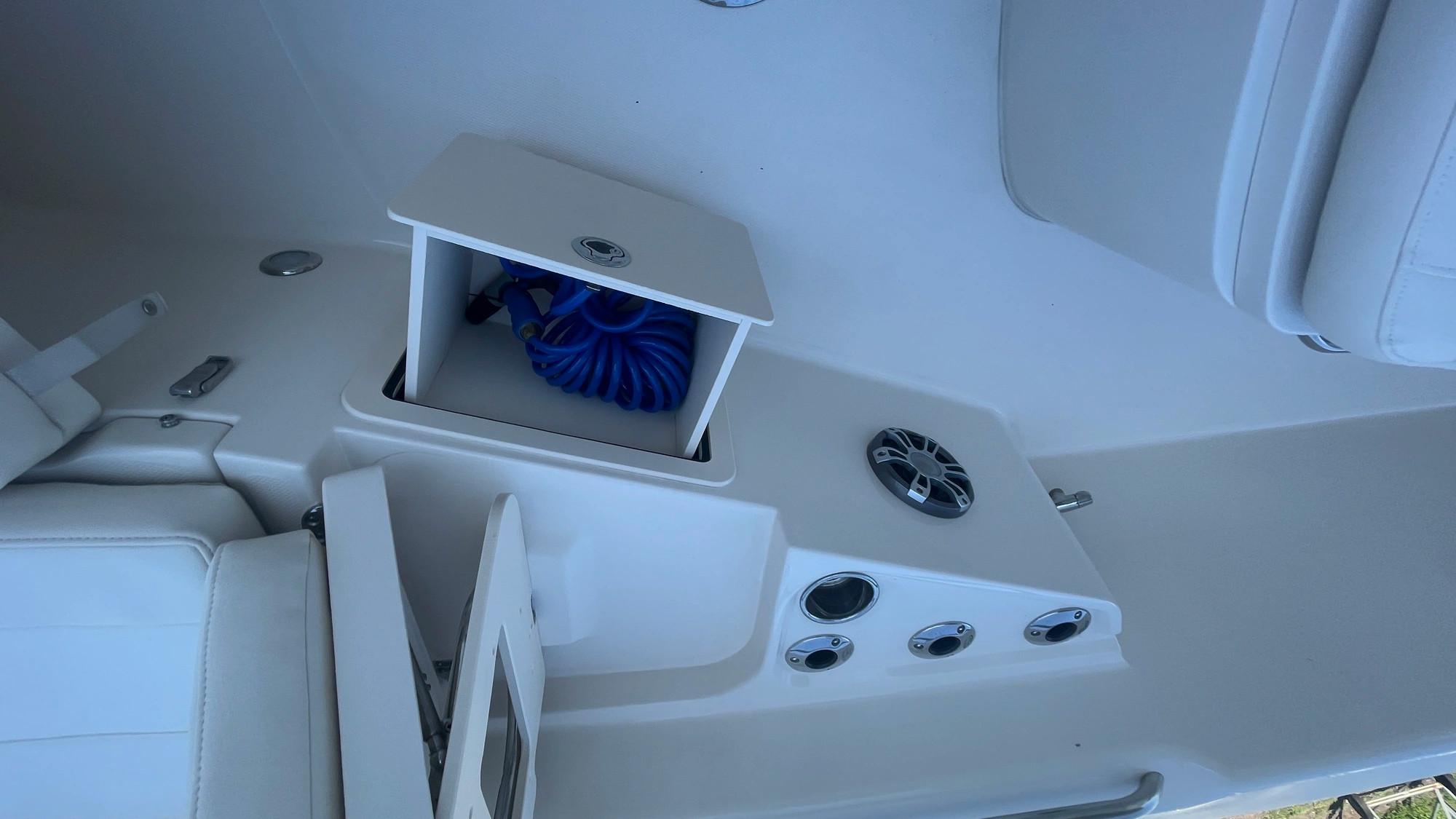 2023 Grady-White Coastal Explorer 251 Center Console for sale - YachtWorld