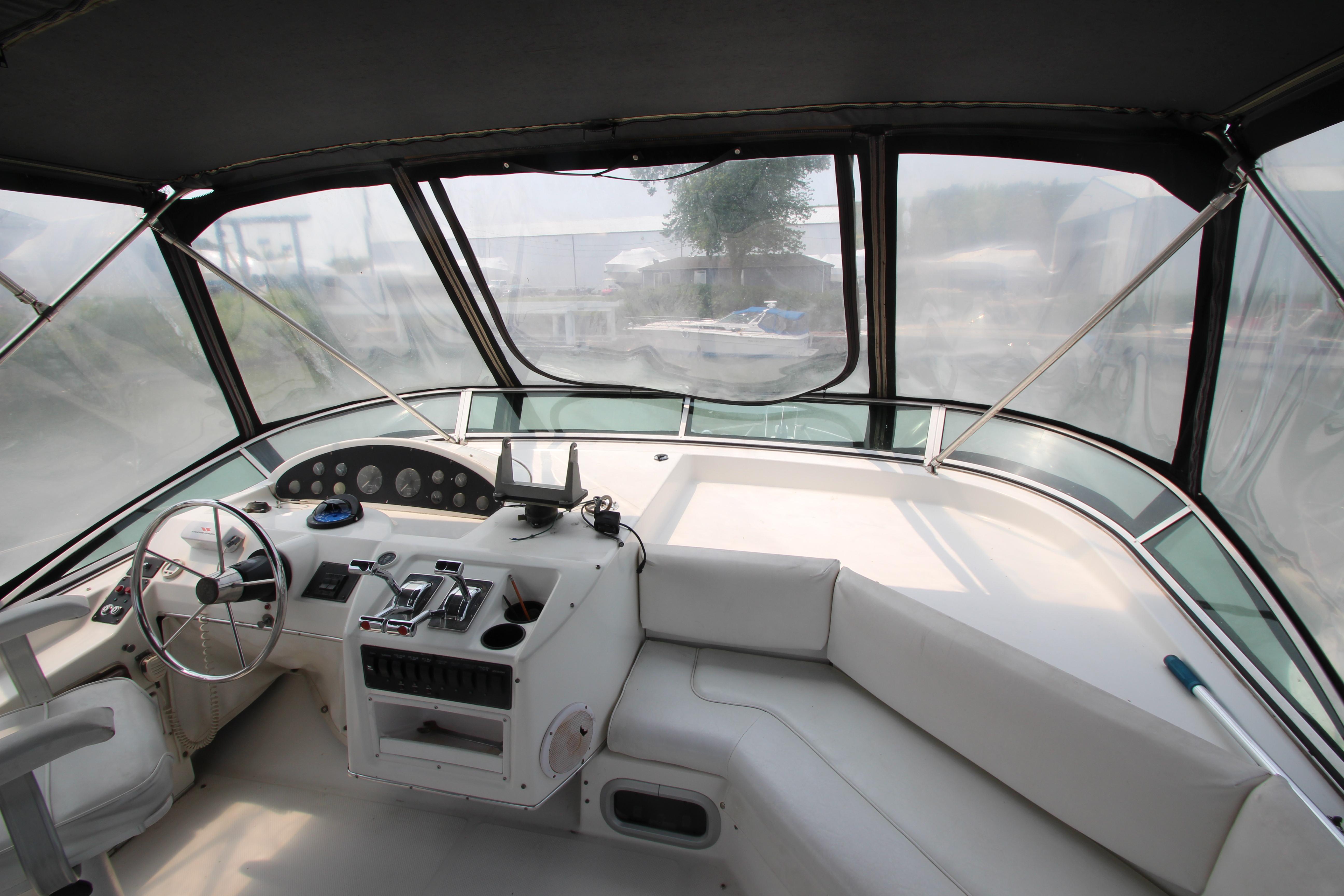 1996 Bayliner 3988 Command Bridge Motoryacht Motoryachten Kaufen ...