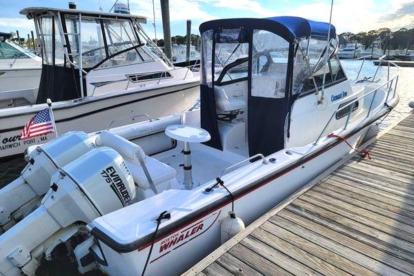 1993 Boston Whaler 23 Walkaround Barcos con cabina en proa en venta ...