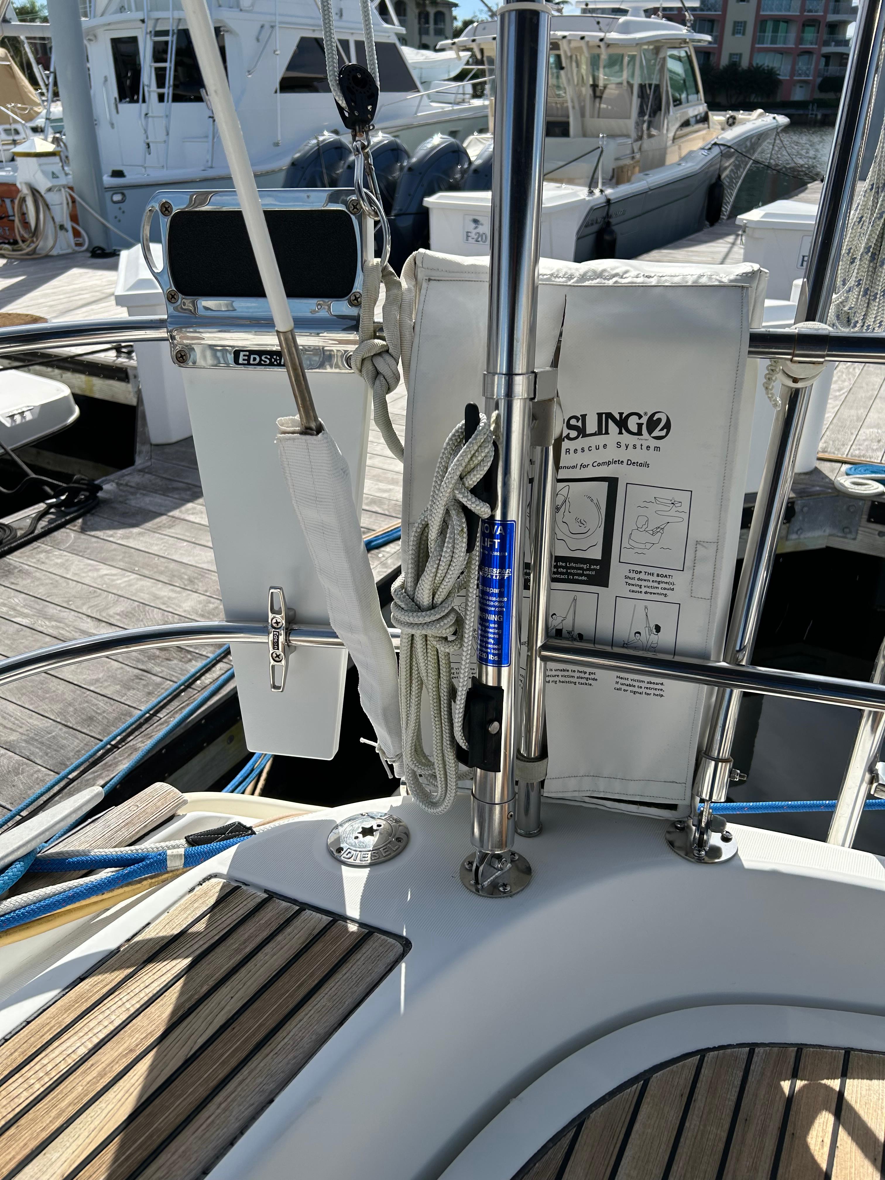 2007 Beneteau 423 Cruiser for sale - YachtWorld