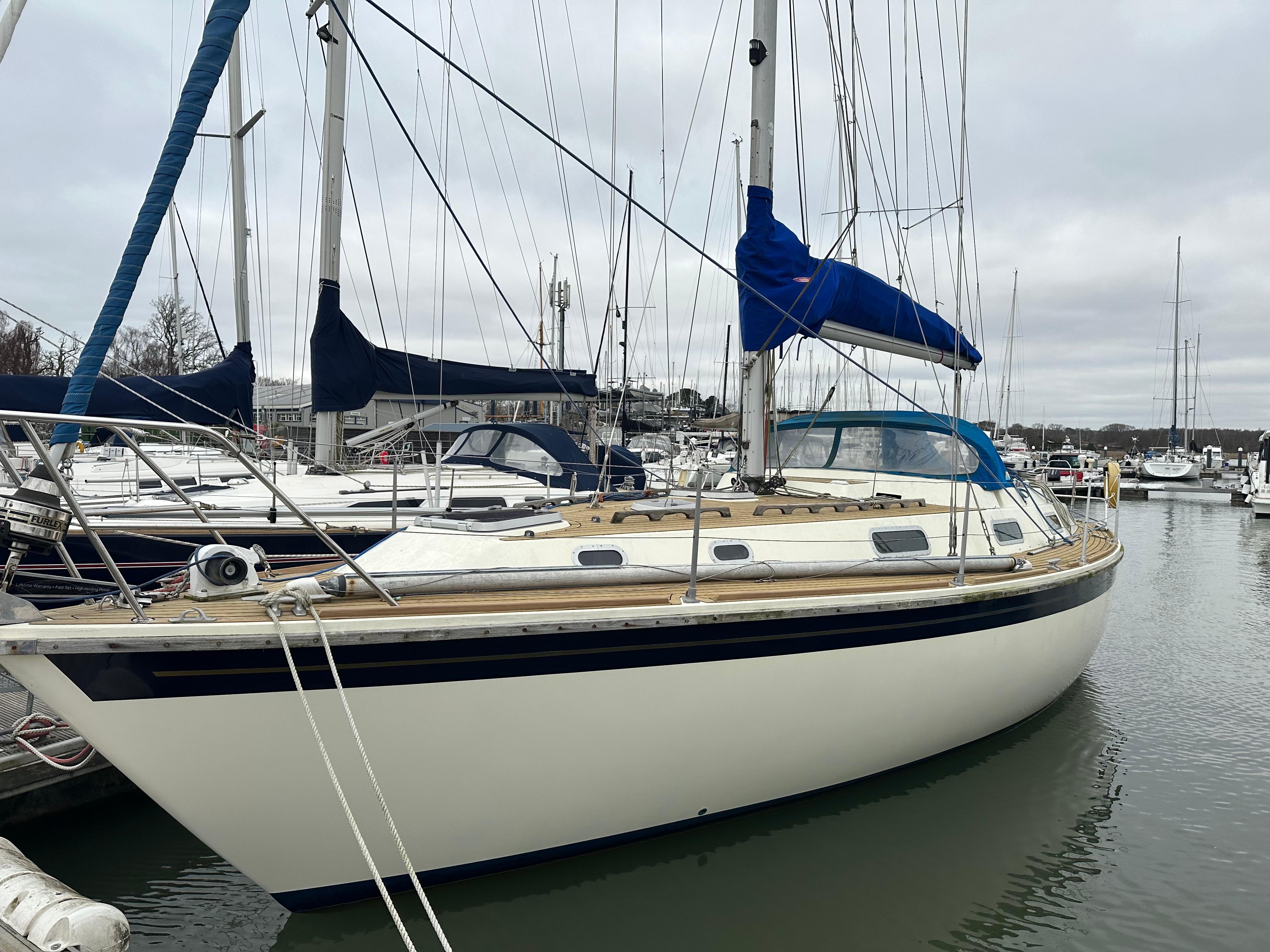 Westerly Corsair | 1984 | 11m - Hampshire | Boatshop24