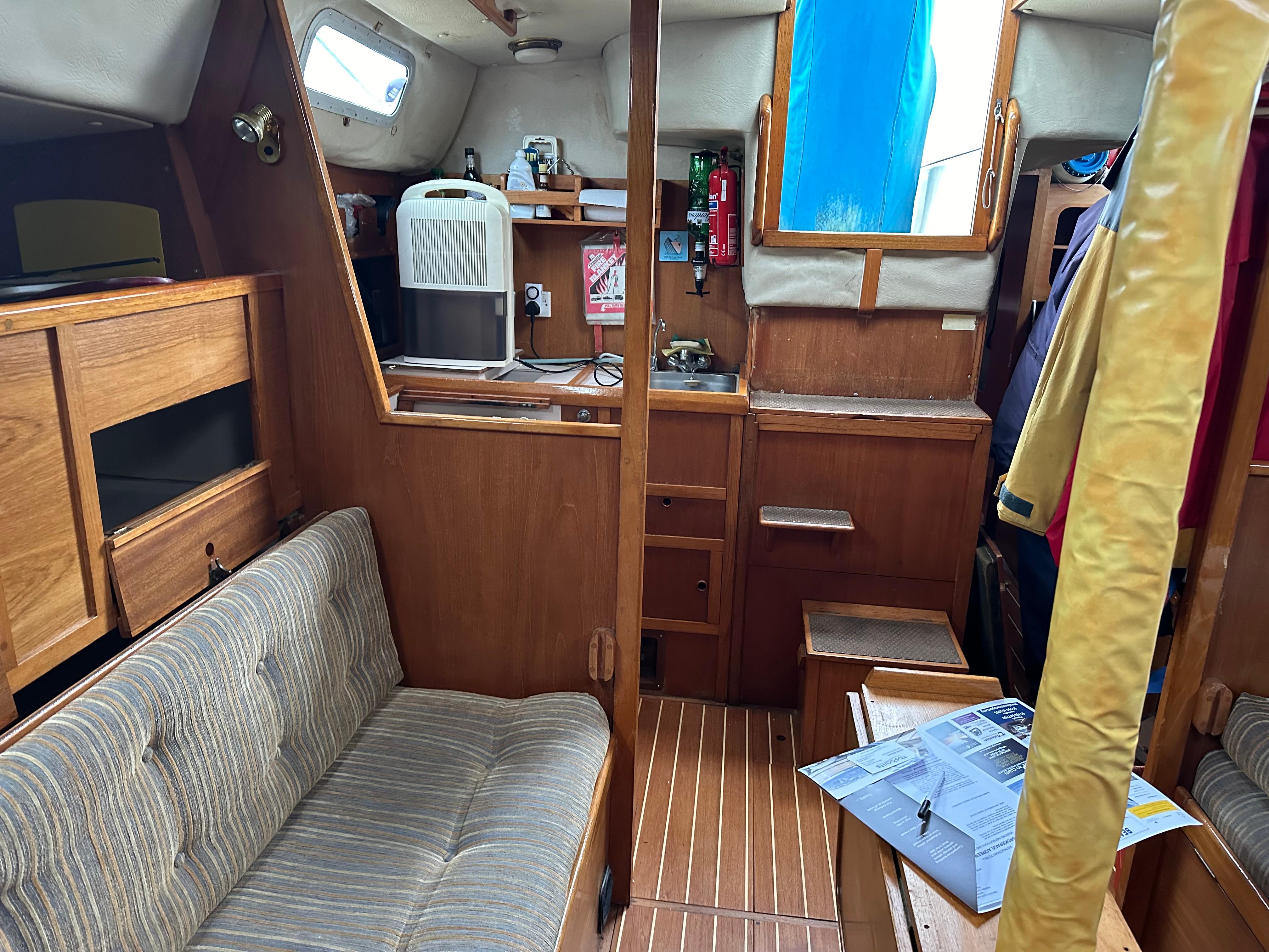 1984 Westerly Corsair 36 Voiliers cockpit central à vendre - YachtWorld