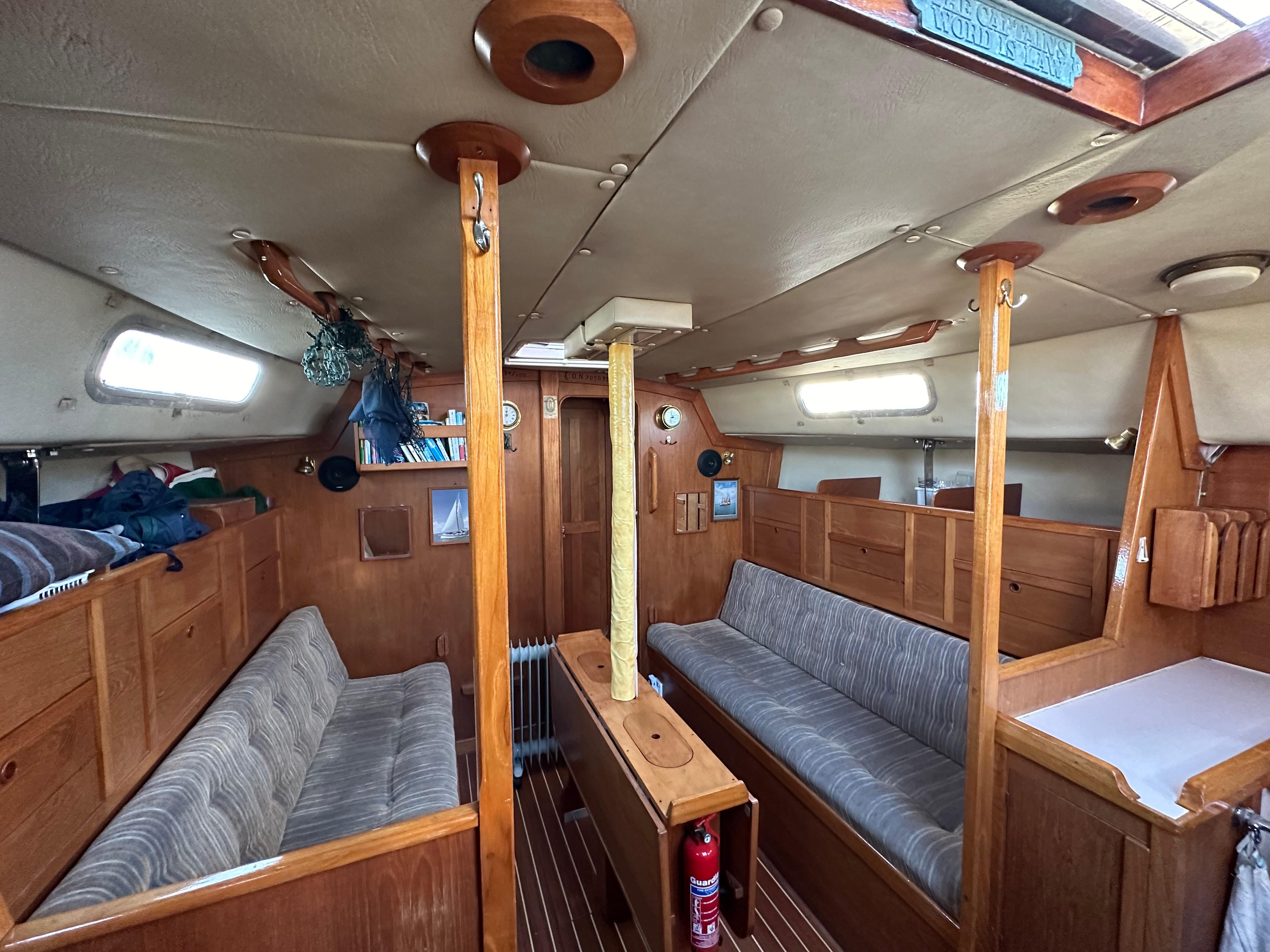 1984 Westerly Corsair 36 Voiliers cockpit central à vendre - YachtWorld