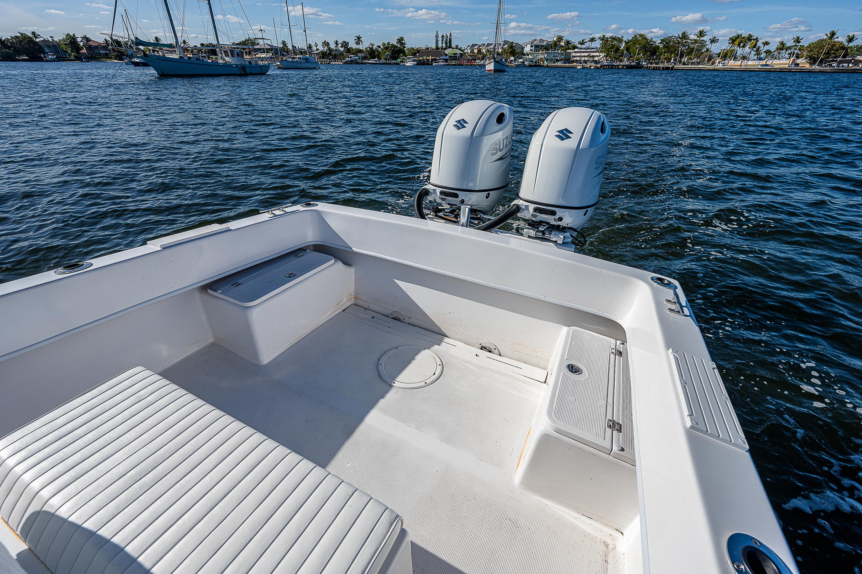 2023 Dusky 27cc Center Console for sale - YachtWorld