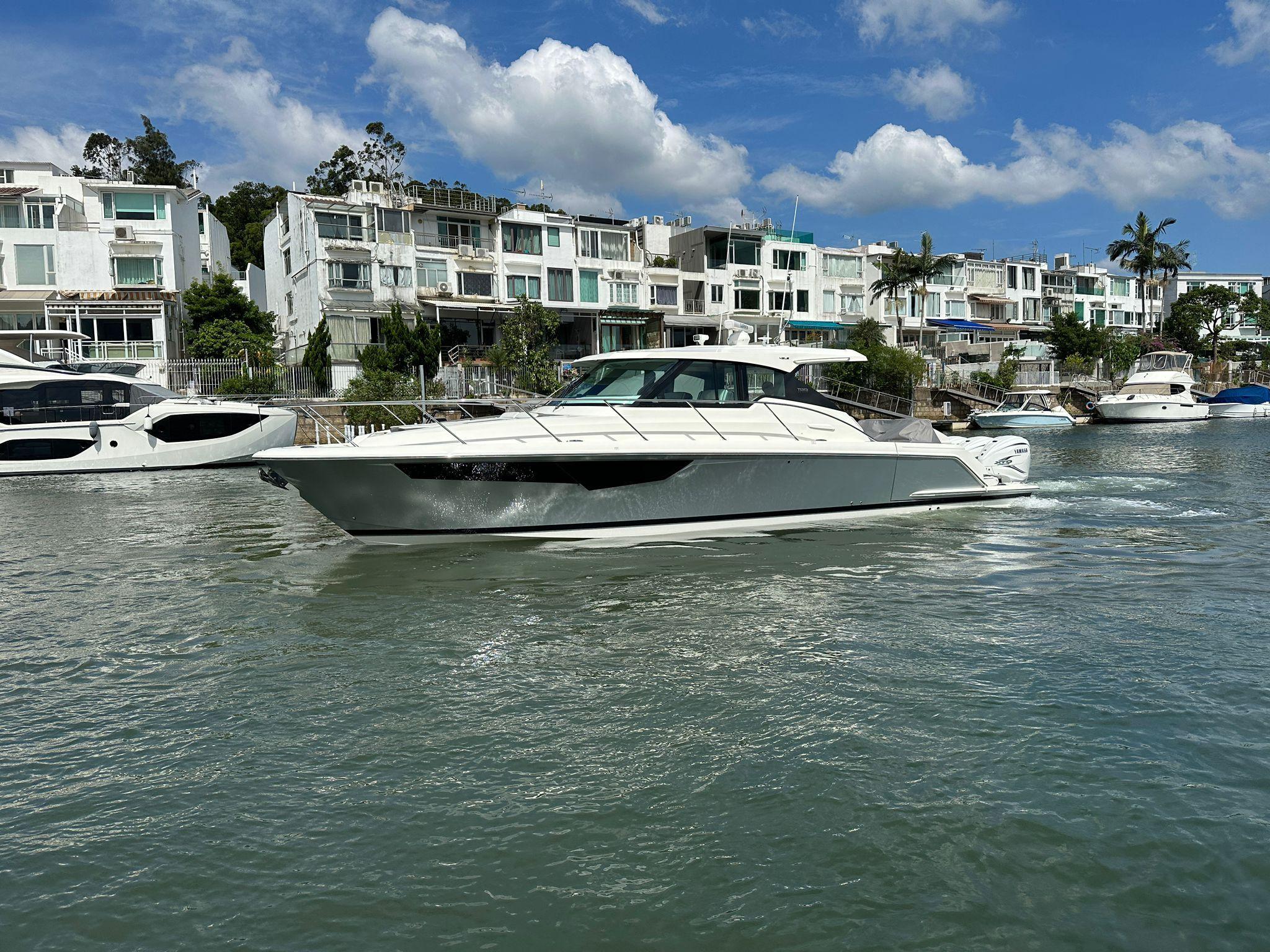 2021 Tiara Yachts 43 LE Express Cruiser for sale - YachtWorld