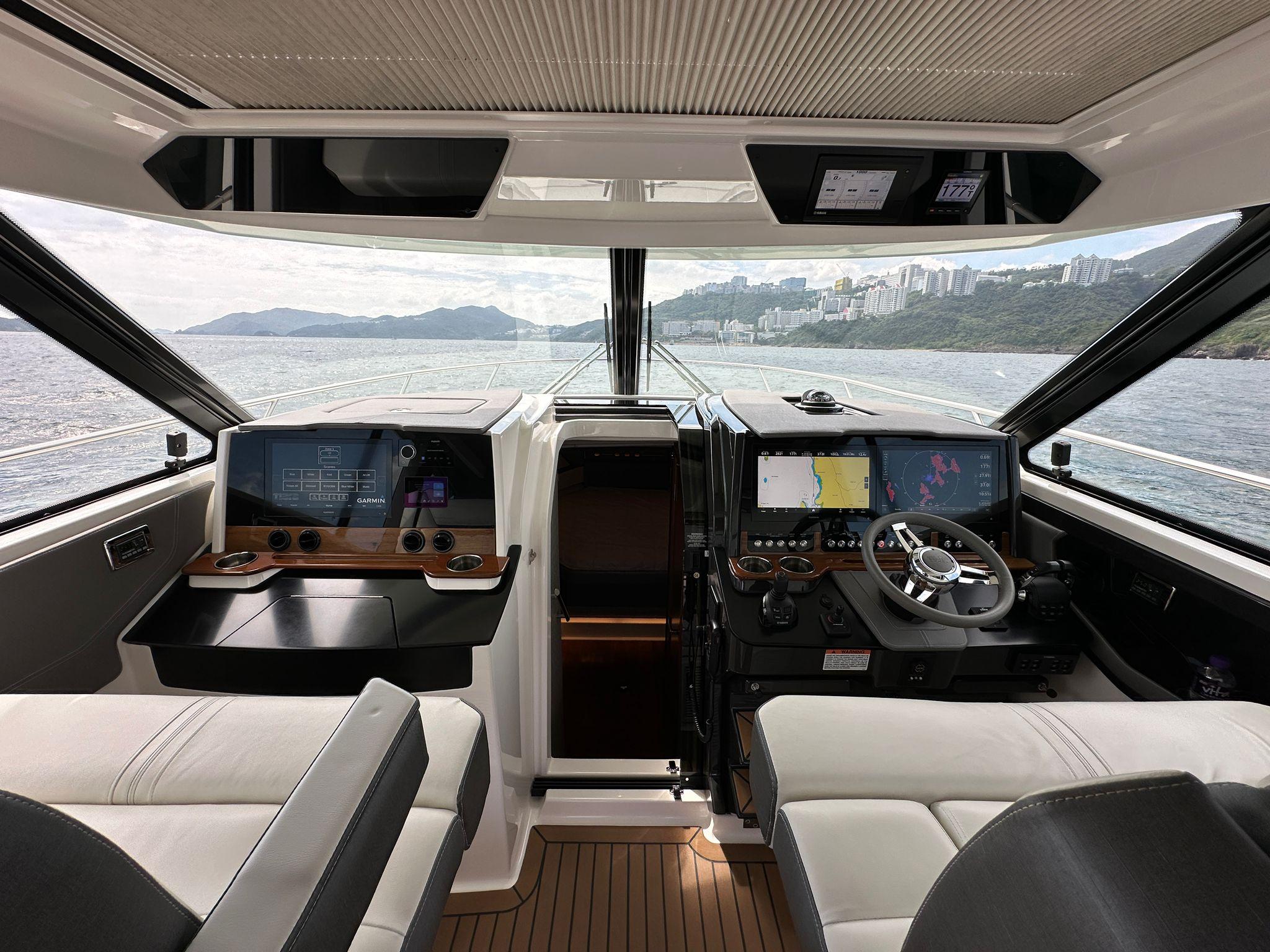 2021 Tiara Yachts 43 LE Express Cruiser for sale - YachtWorld