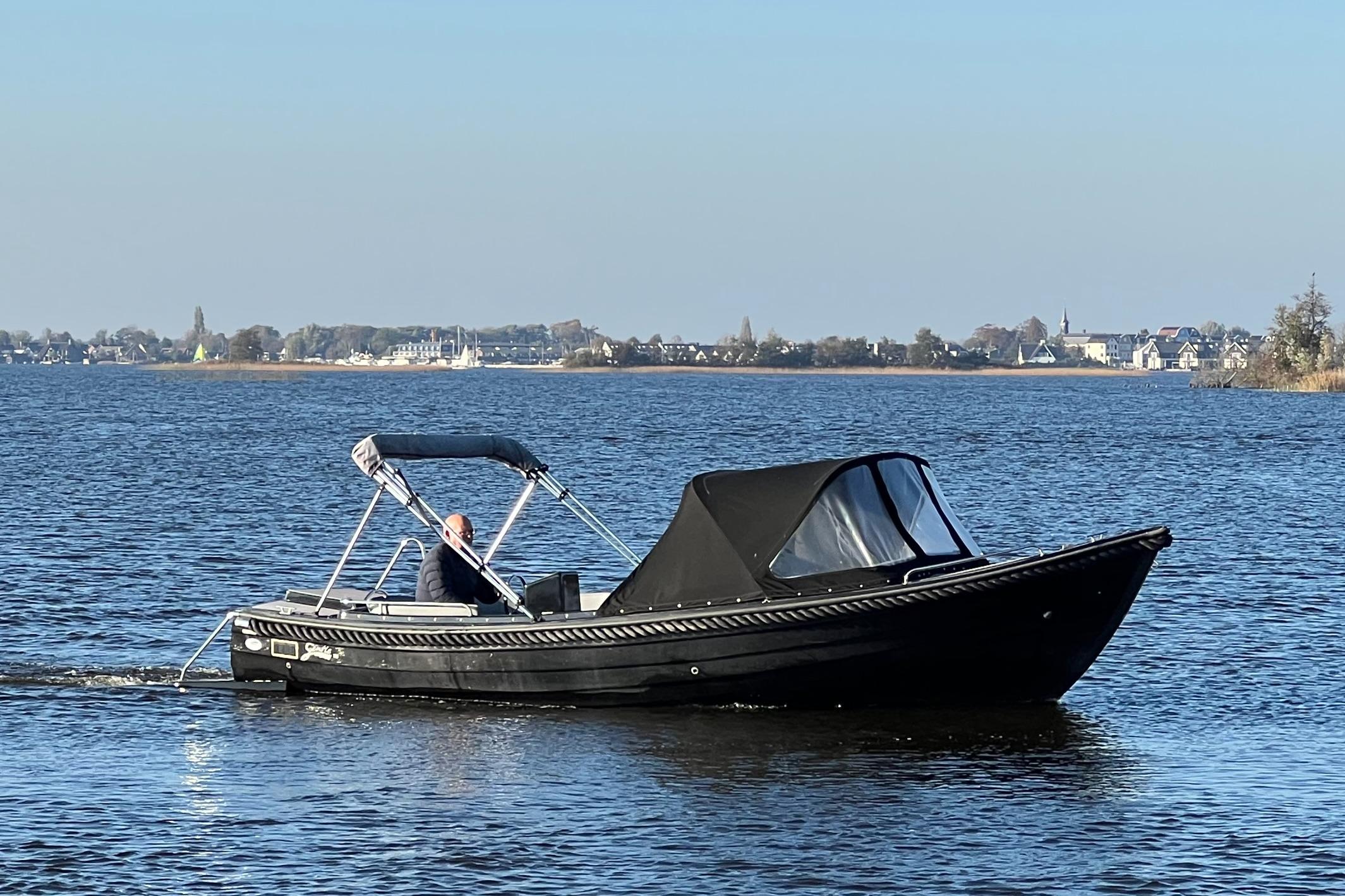 Occasion 2020 Sloep Gentle Julia 710 Tender | YachtFocus