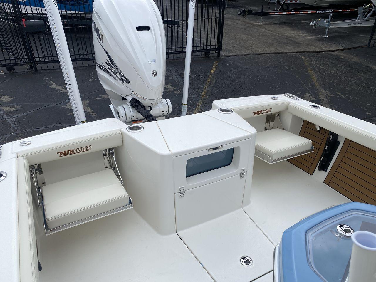 2023 Pathfinder 2700 Open Center Console for sale - YachtWorld