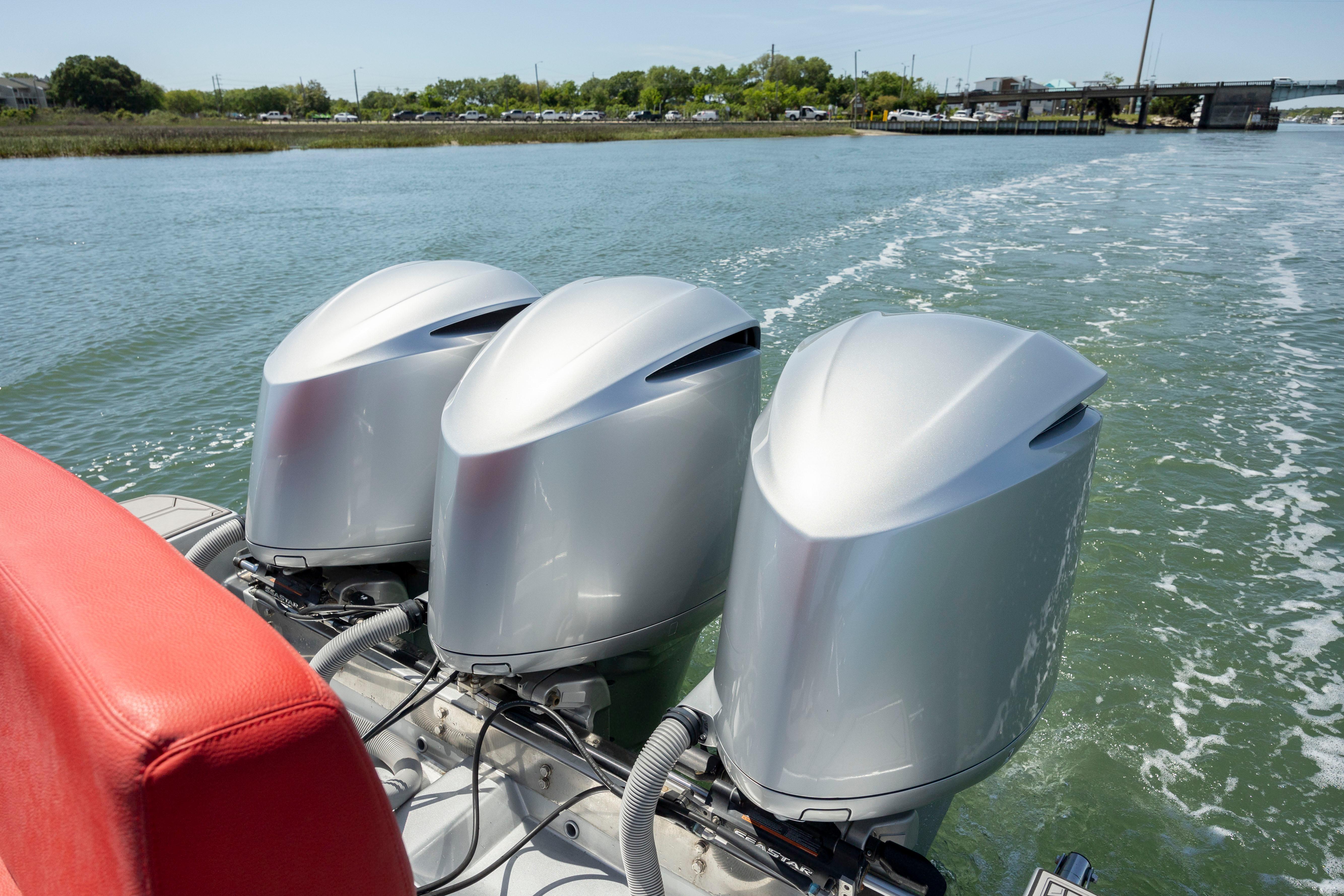 2009 Sessa Marine Key Largo 36 Center Console for sale - YachtWorld