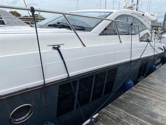 2018 Windy 46 Chinook Cruiser for sale - YachtWorld