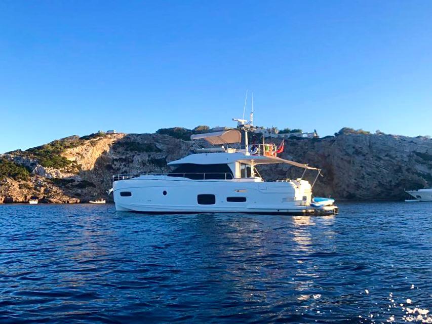2015 Azimut Magellano 53 Trawler for sale - YachtWorld