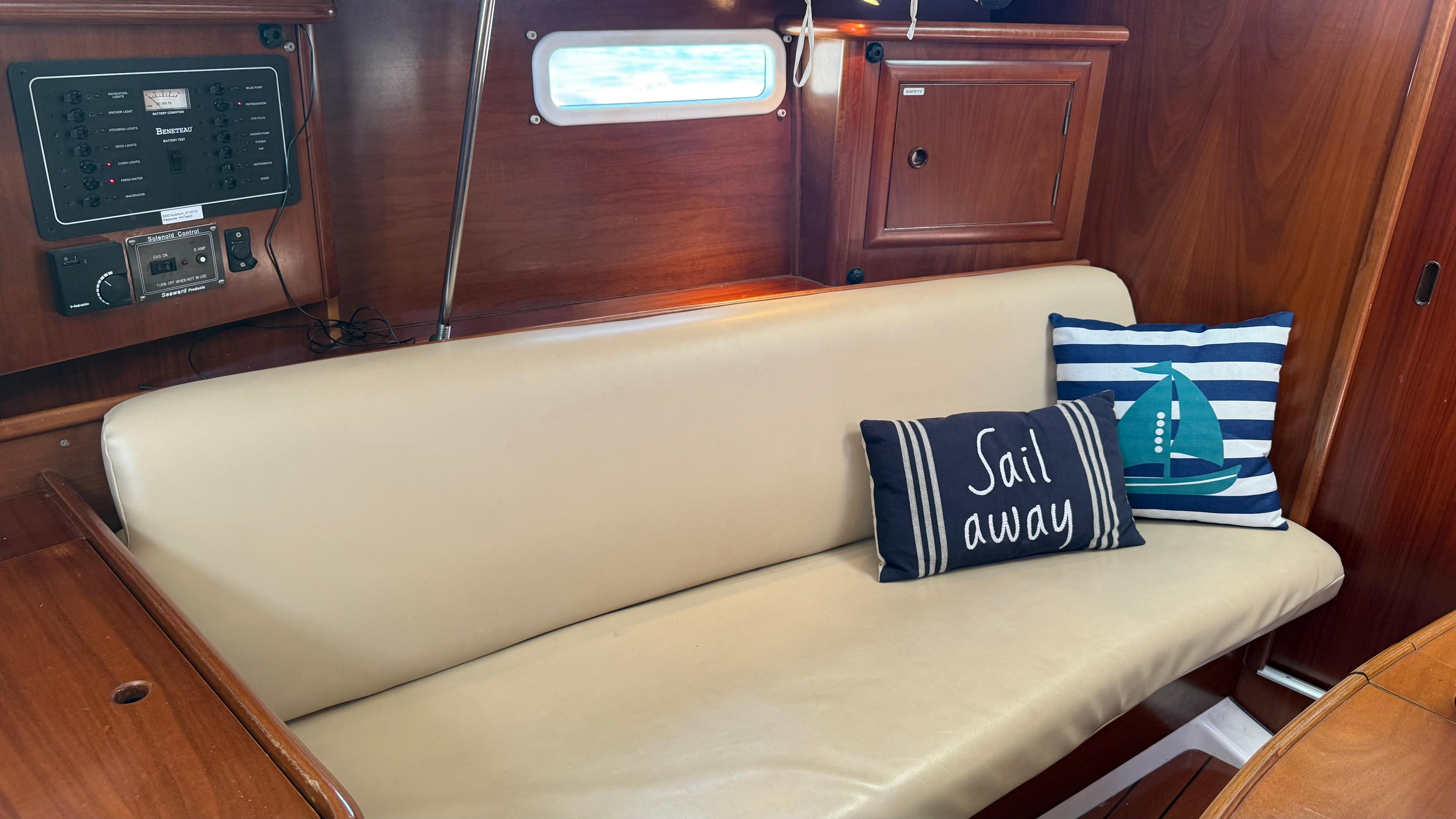 2002 Beneteau 331 Cruiser for sale - YachtWorld