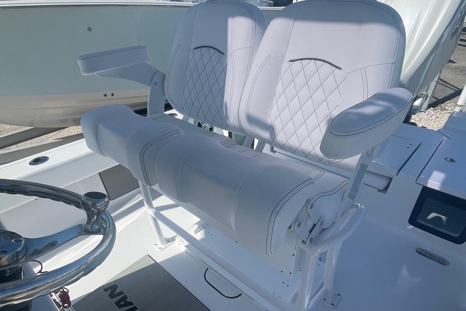 2024 Sportsman Masters 247 Bay Boat Bay for sale - YachtWorld