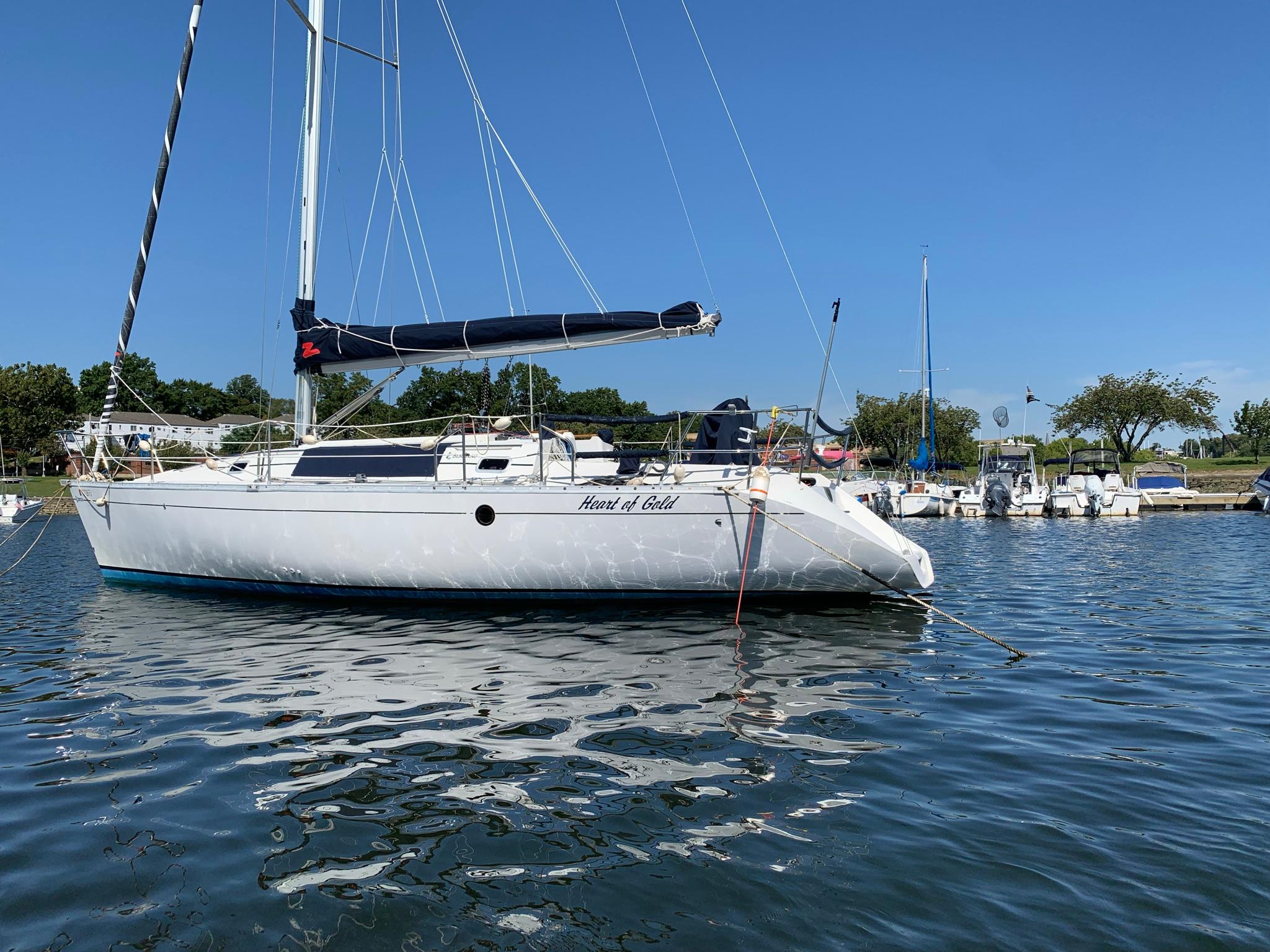 1990 Beneteau 35 S5 Racer/ Cruiser Segelboote Kaufen - YachtWorld