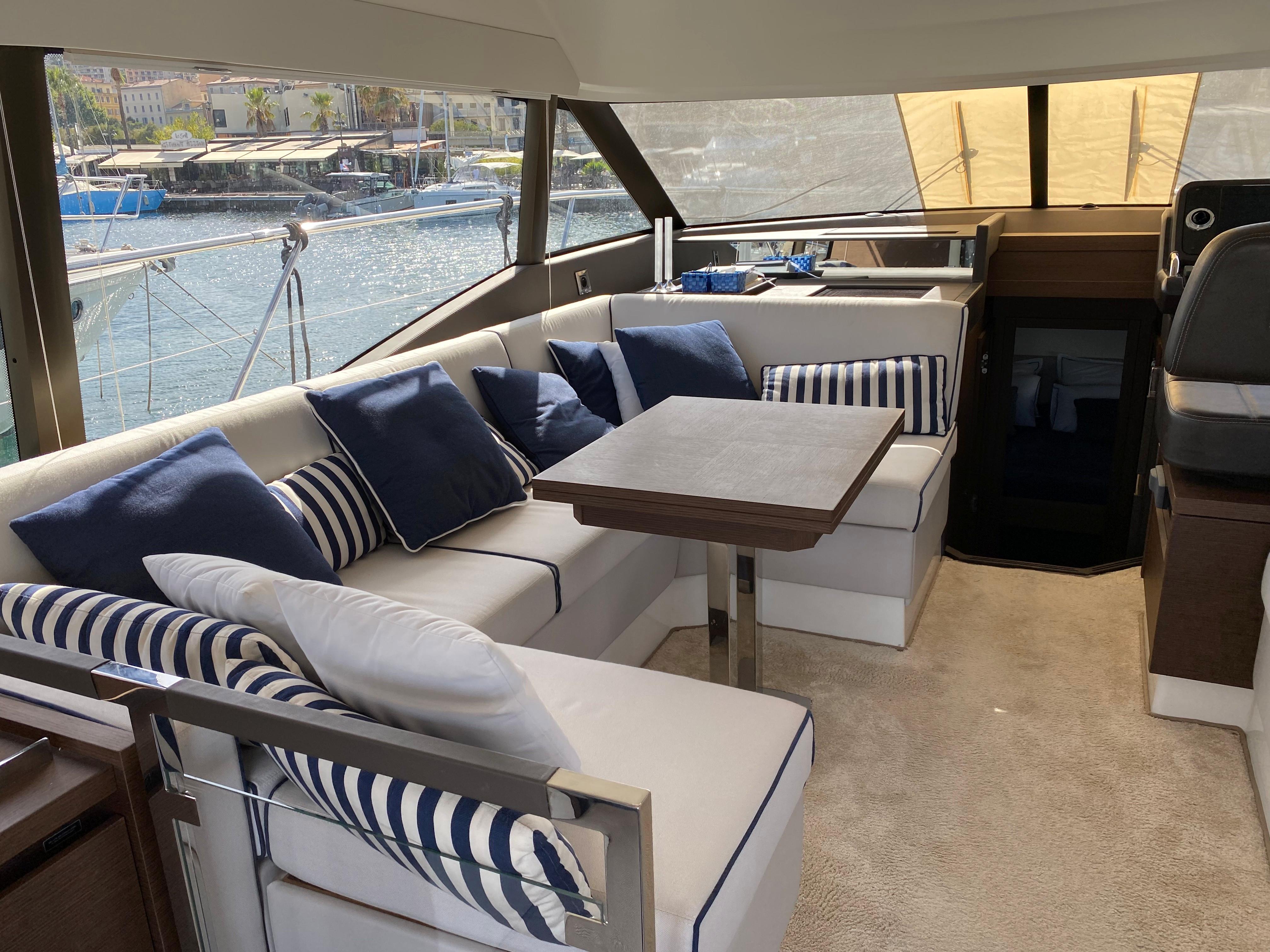 2019 Prestige 460 Flybridge for sale - YachtWorld