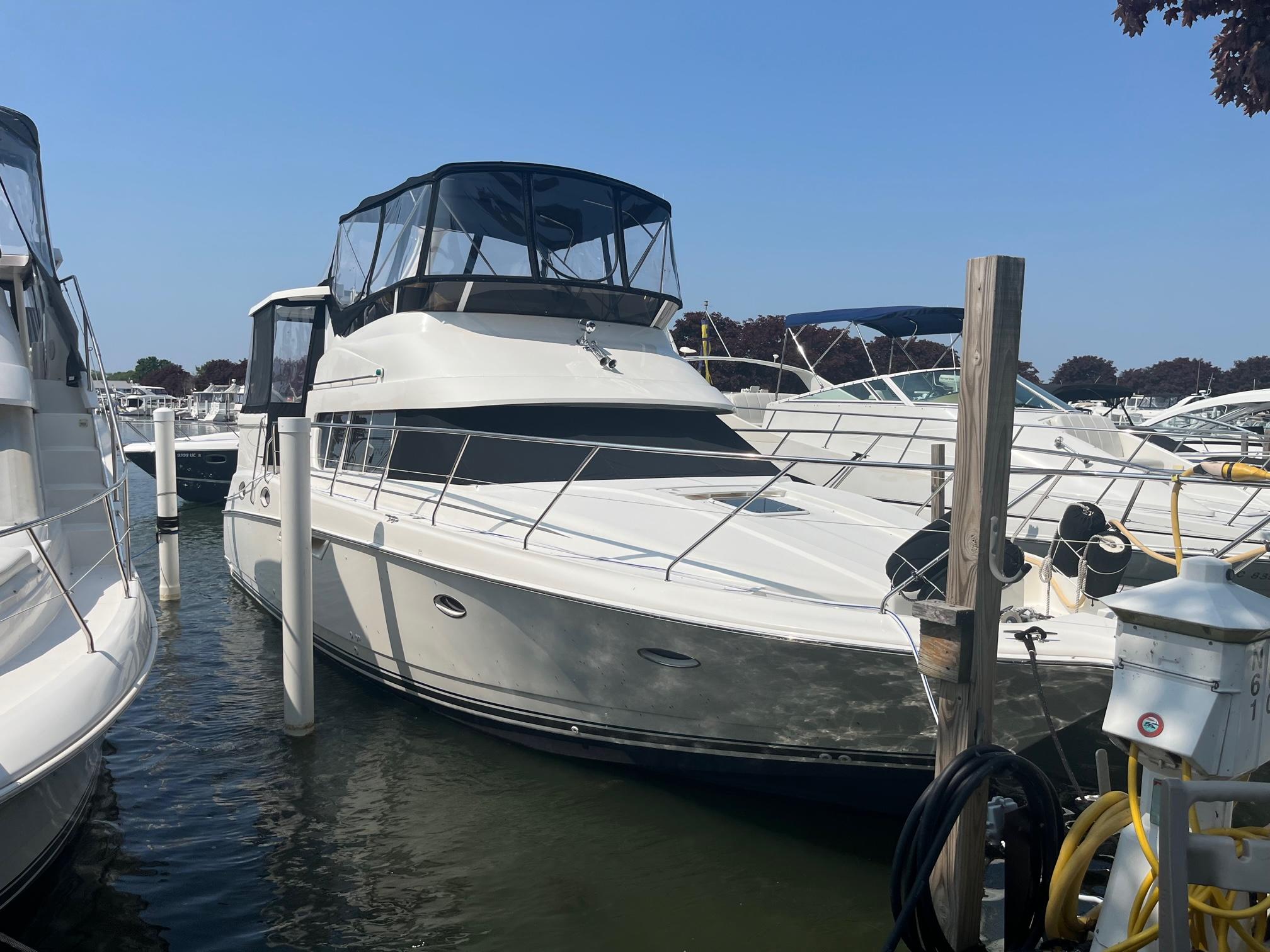 1997 Silverton 402 Motor Yacht Motoryachten Kaufen - YachtWorld