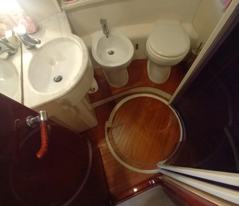 1998 Ferretti Yachts Ferretti 53 Other for sale - YachtWorld