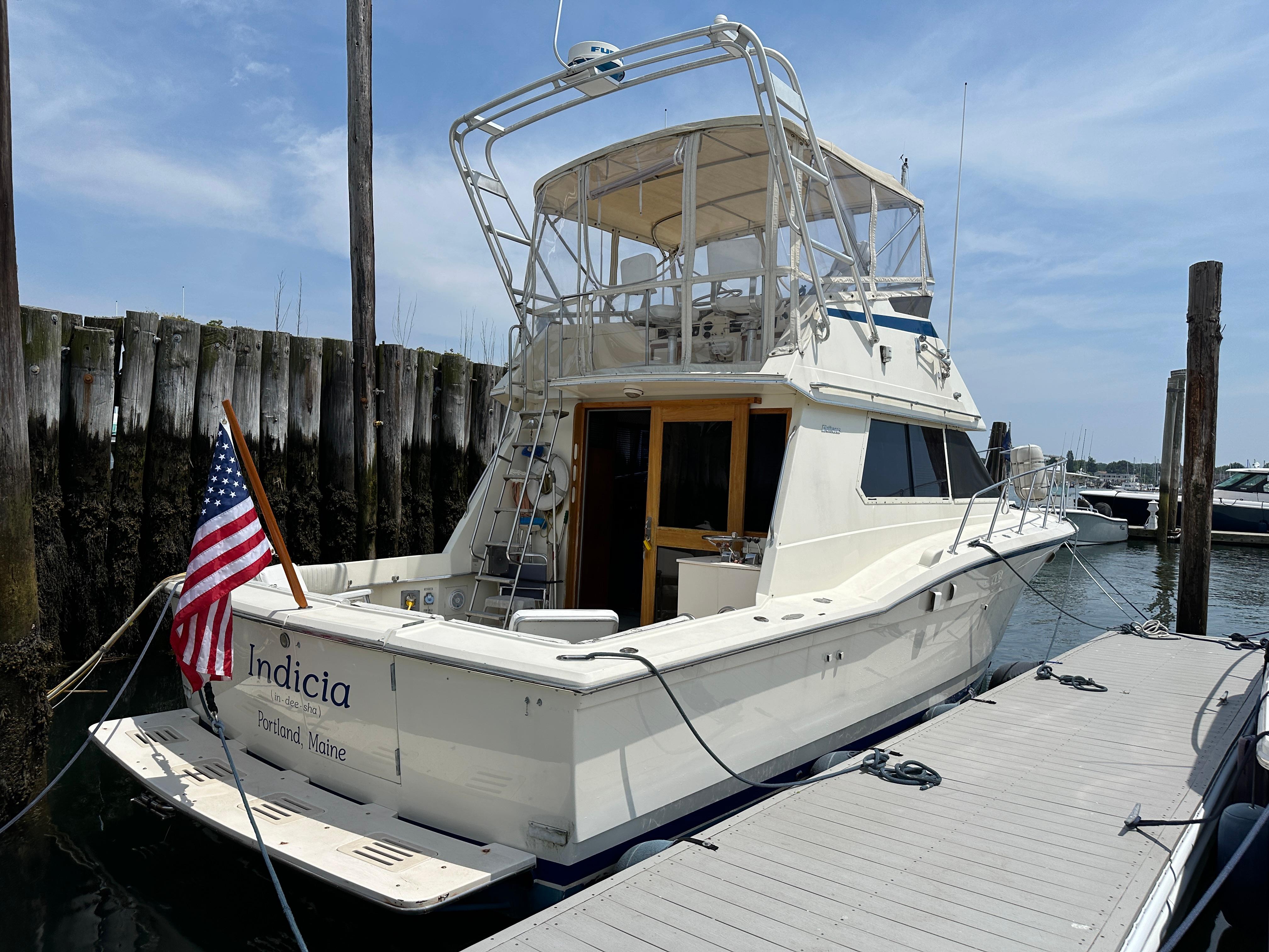 1985 Hatteras 36 Convertible Flybridge for sale - YachtWorld