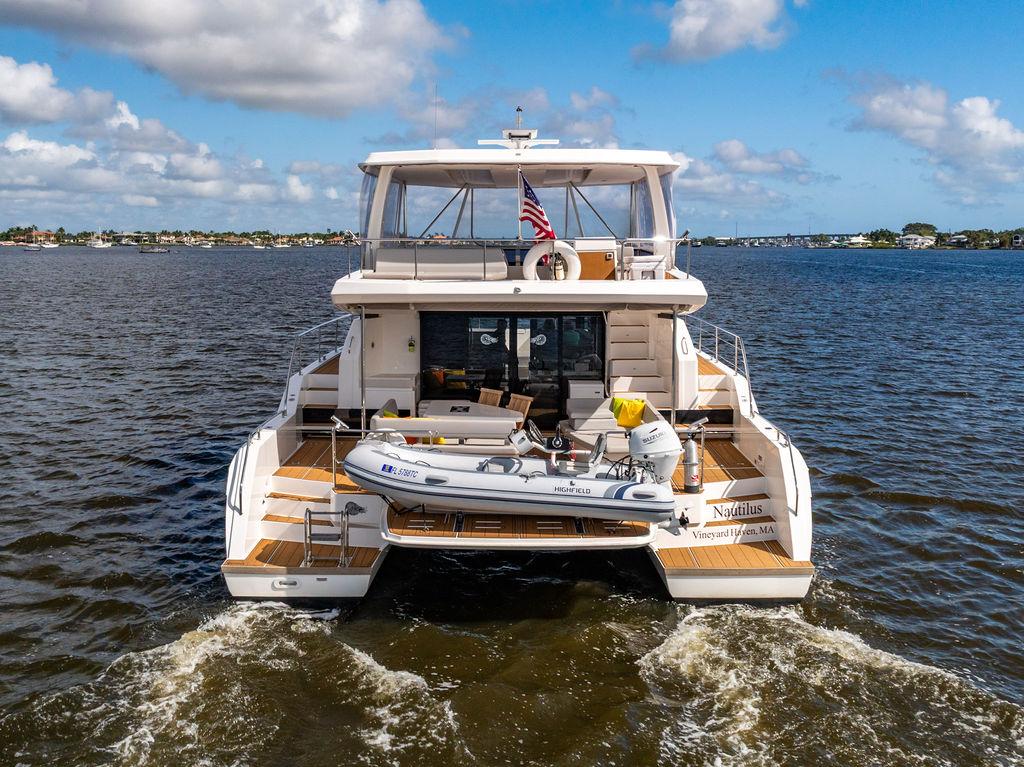 2021 Leopard 53 Powercat Power Catamaran for sale - YachtWorld