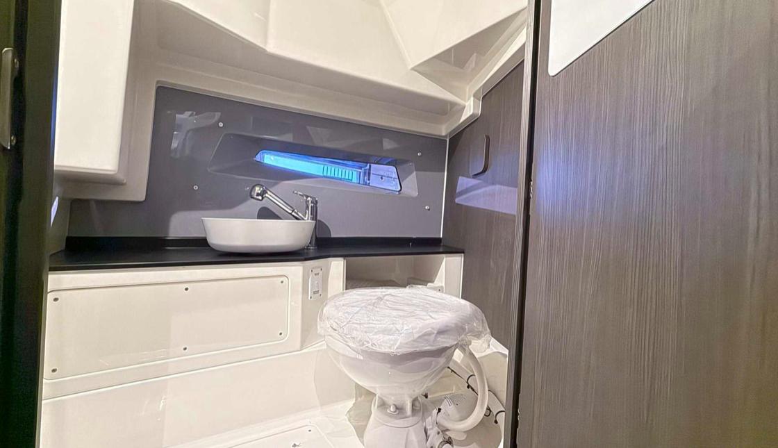 Navan C30 | 2026 | 10m - Devon | Boatshop24