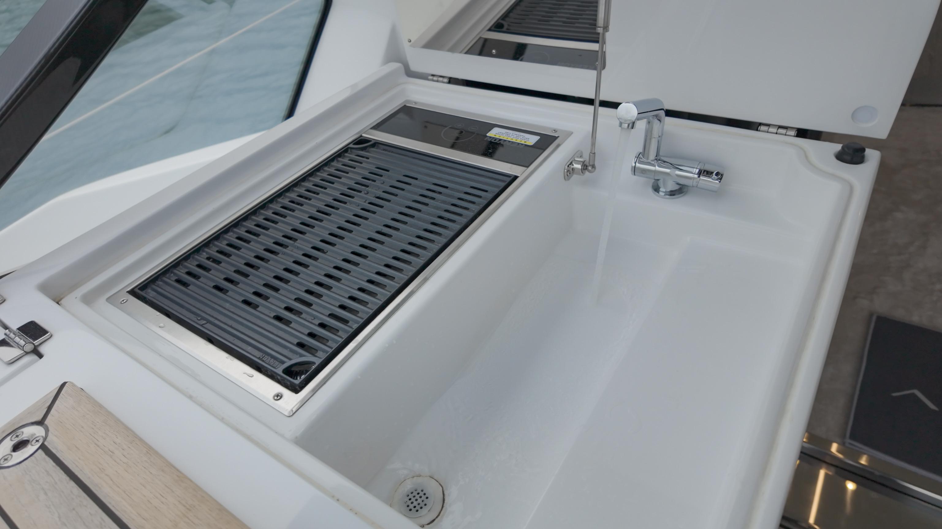 2023 Azimut S6 Sports Cruiser for sale - YachtWorld