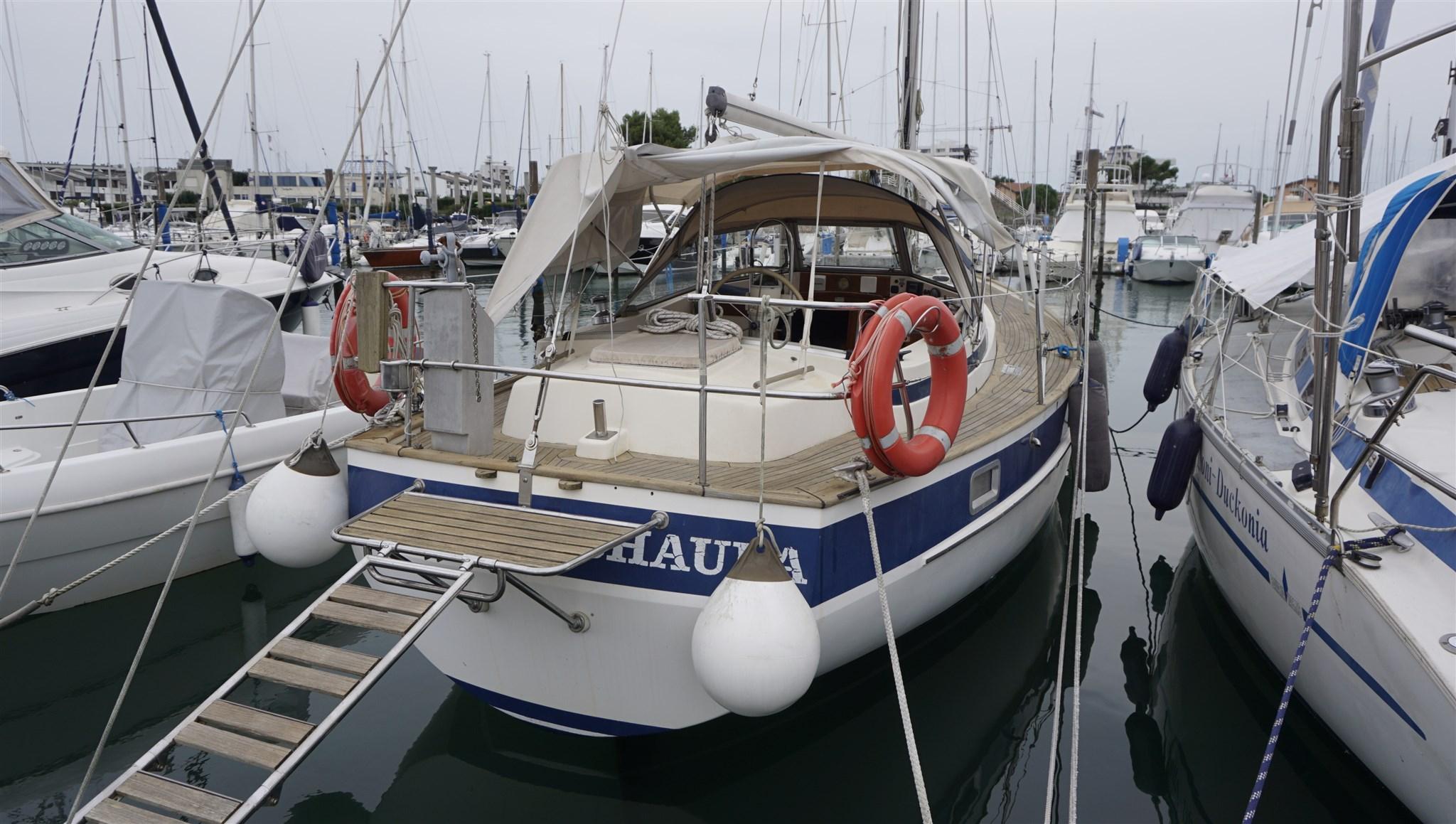 Used 1981 Hallberg-Rassy 352 | Youboat