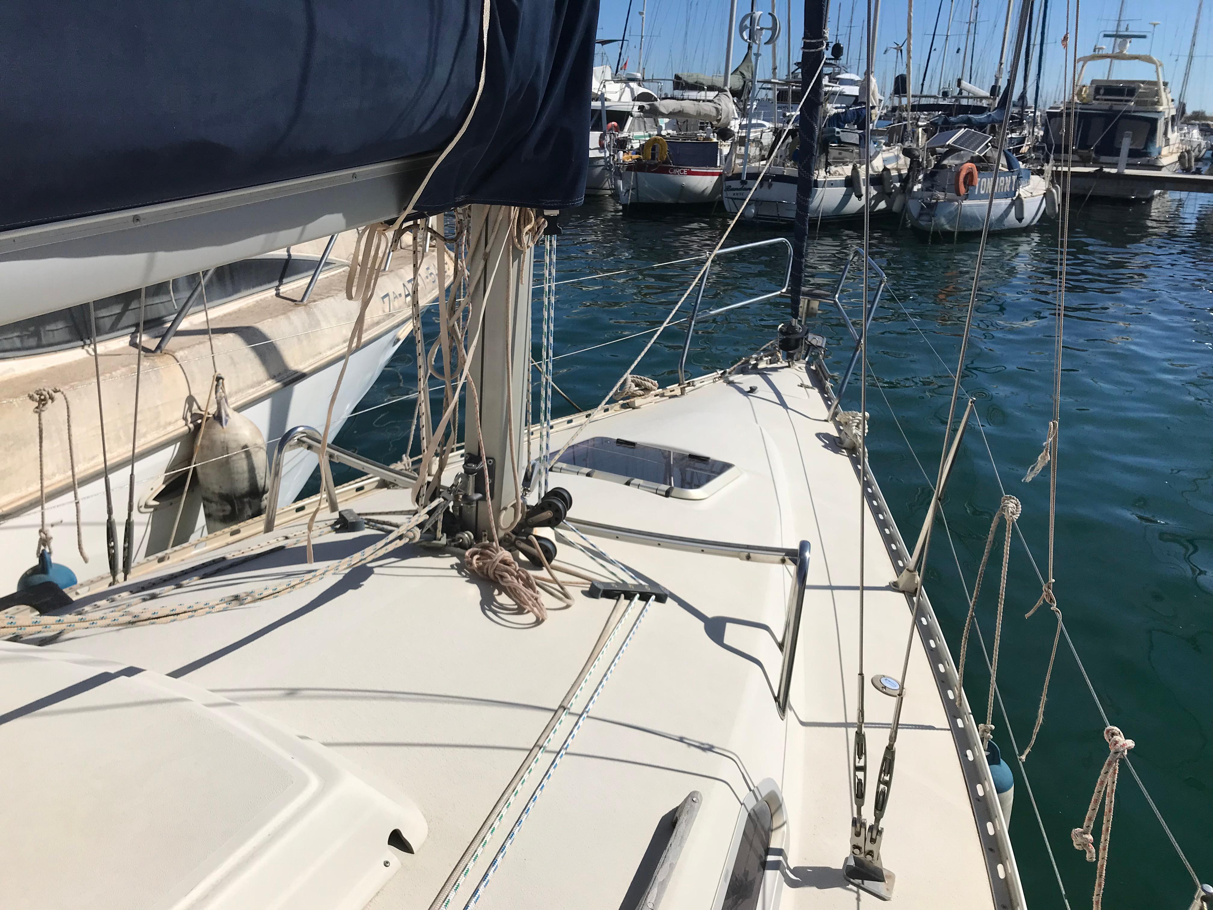 Hanse 300 Usate a Alicante - iNautia