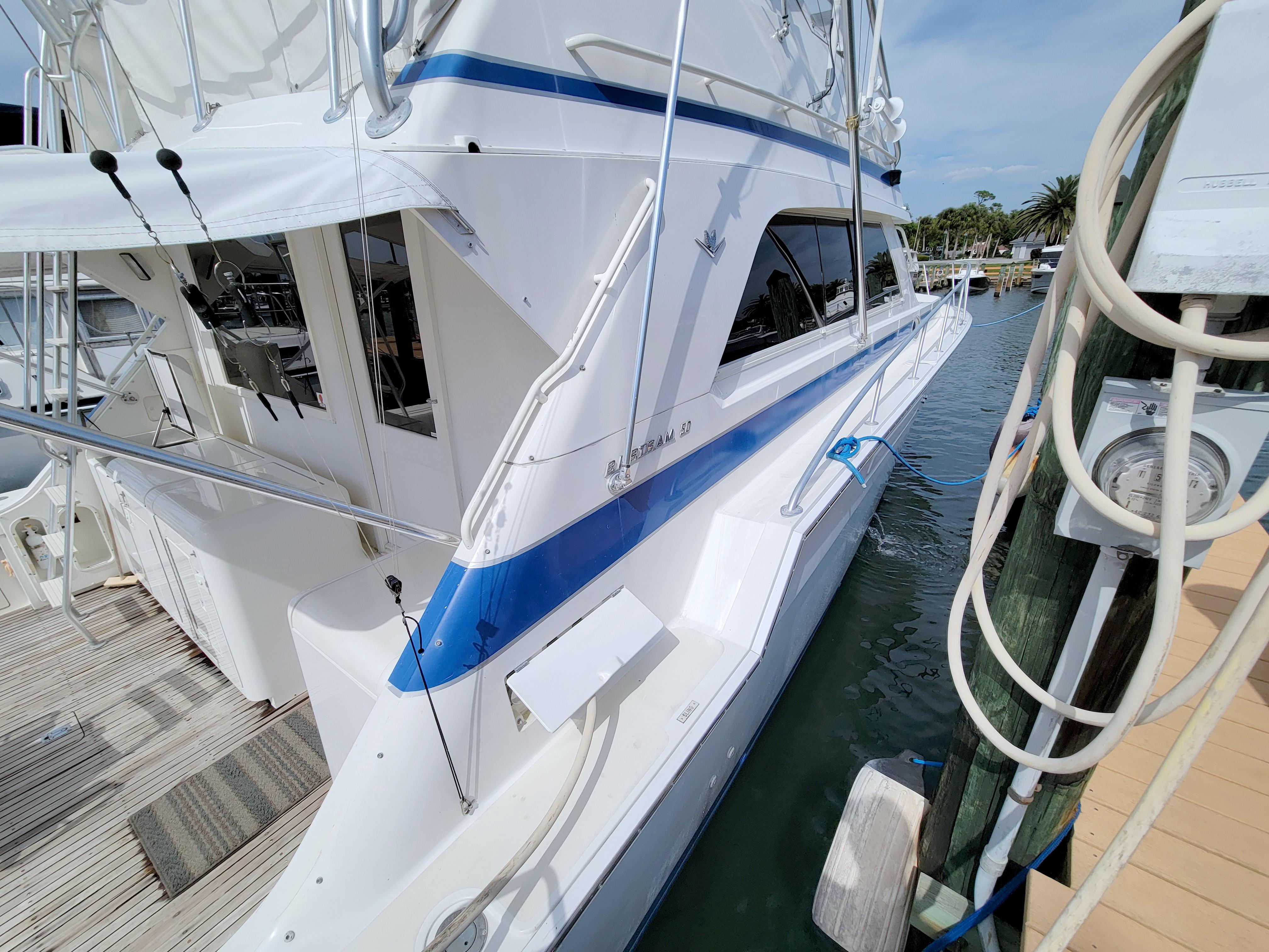 1989 Bertram 50 Convertible Fischerboot (Salzwasser) Kaufen - YachtWorld