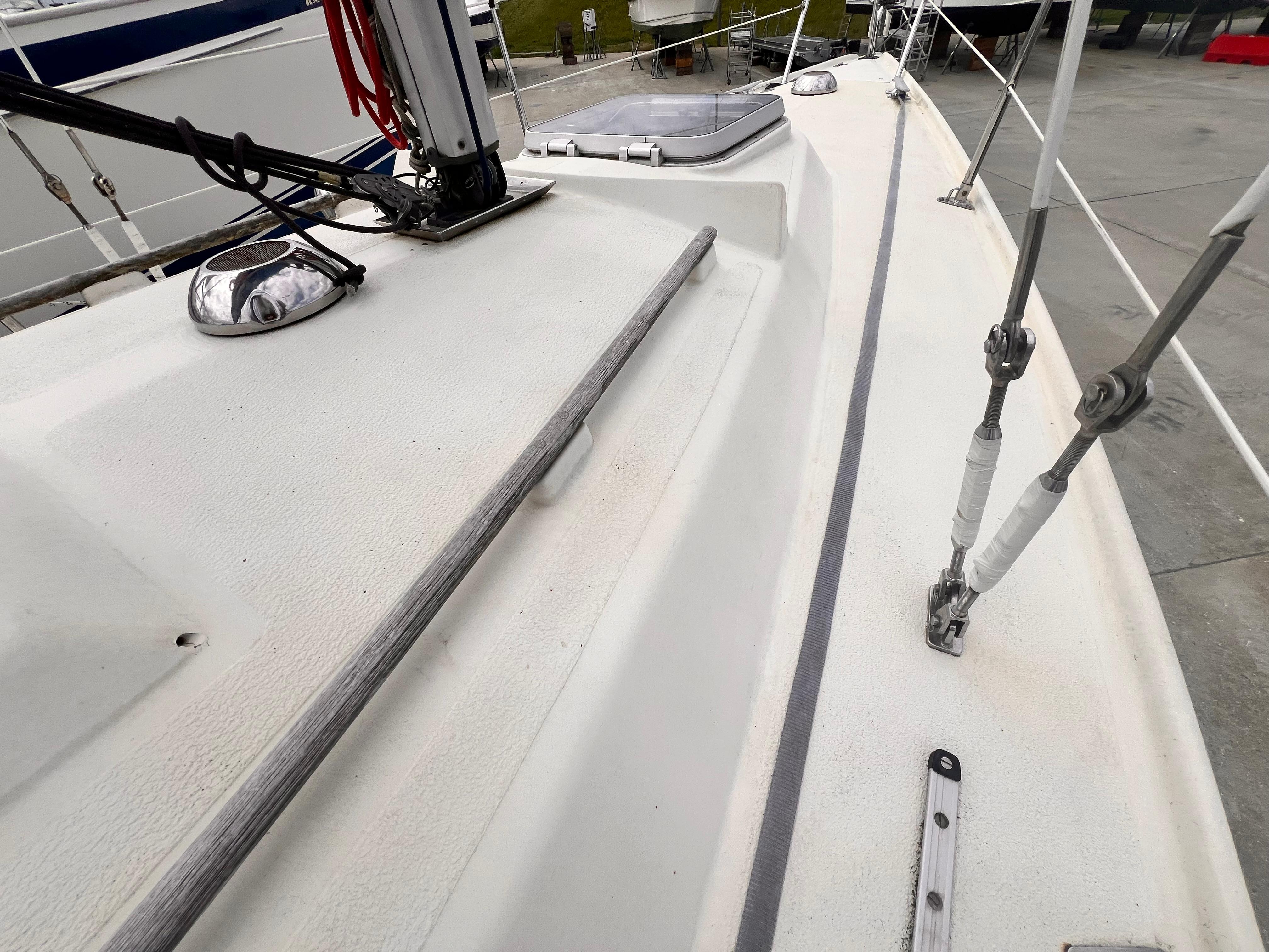 1982 Hallberg-Rassy 26 Cruiser for sale - YachtWorld