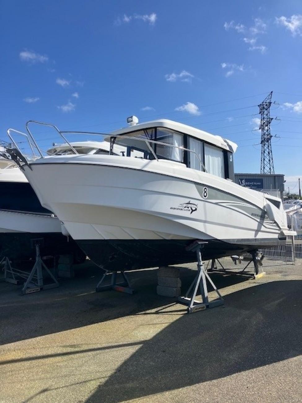 Used 2020 Beneteau BARRACUDA 8 - 17 - Charente-Maritime | TopBoats