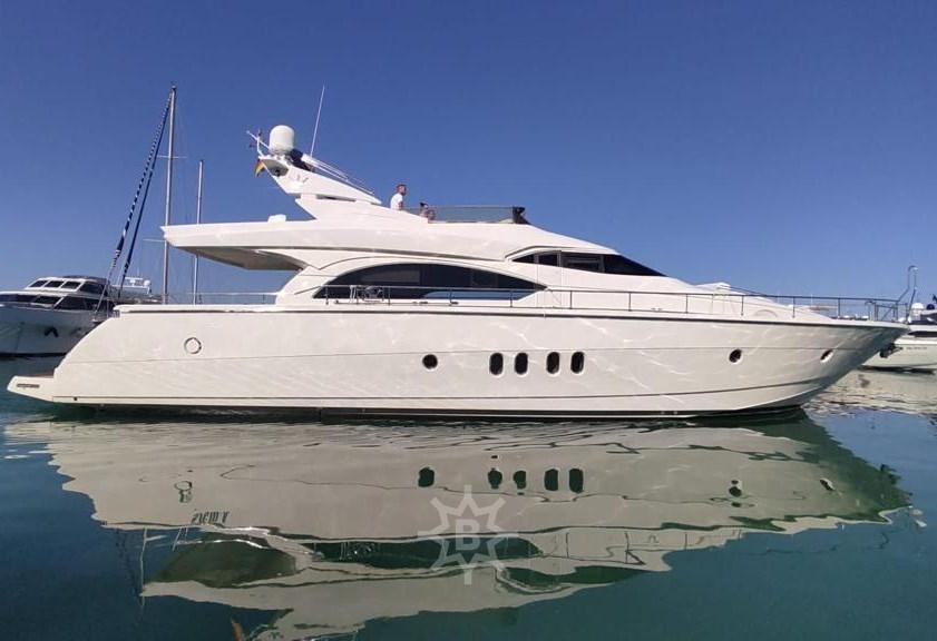 Dominator Dominator 65 | 20m | 2002 | Boats and Outboards