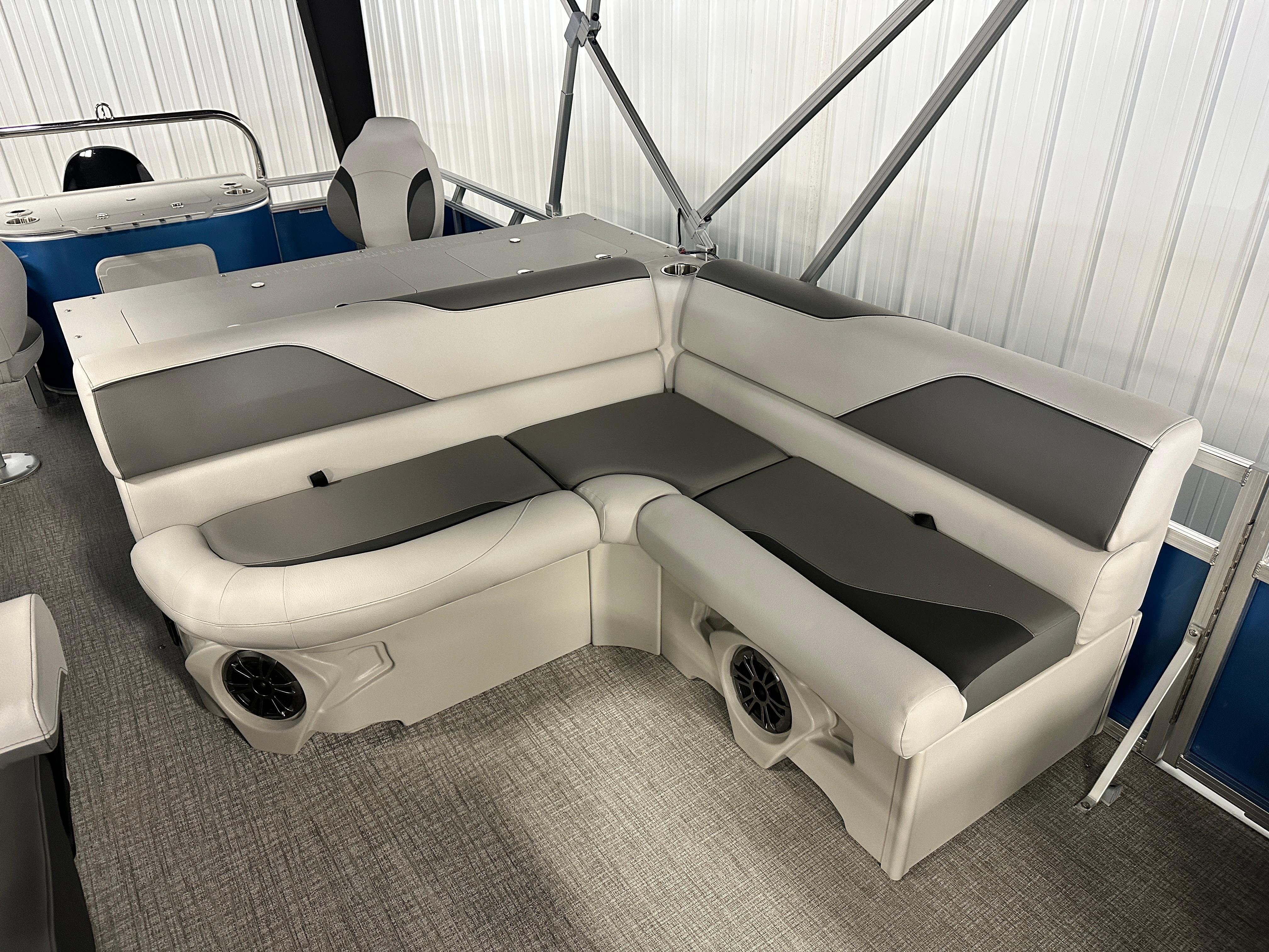2024 Tahoe Sport 85 Rear Fish 23 Pontoon for sale - YachtWorld