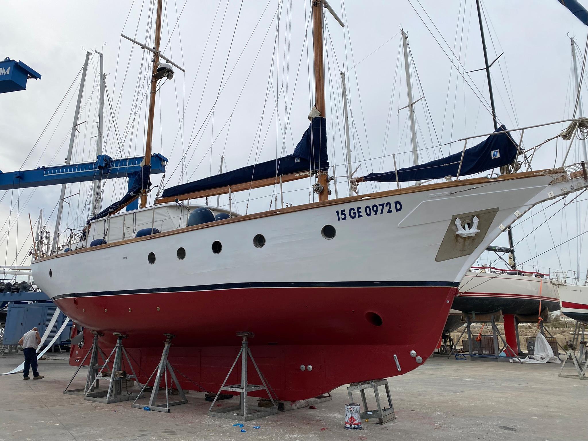 1974 Custom CLASSIC KETCH DECK SALOON Antique and Classic for sale ...
