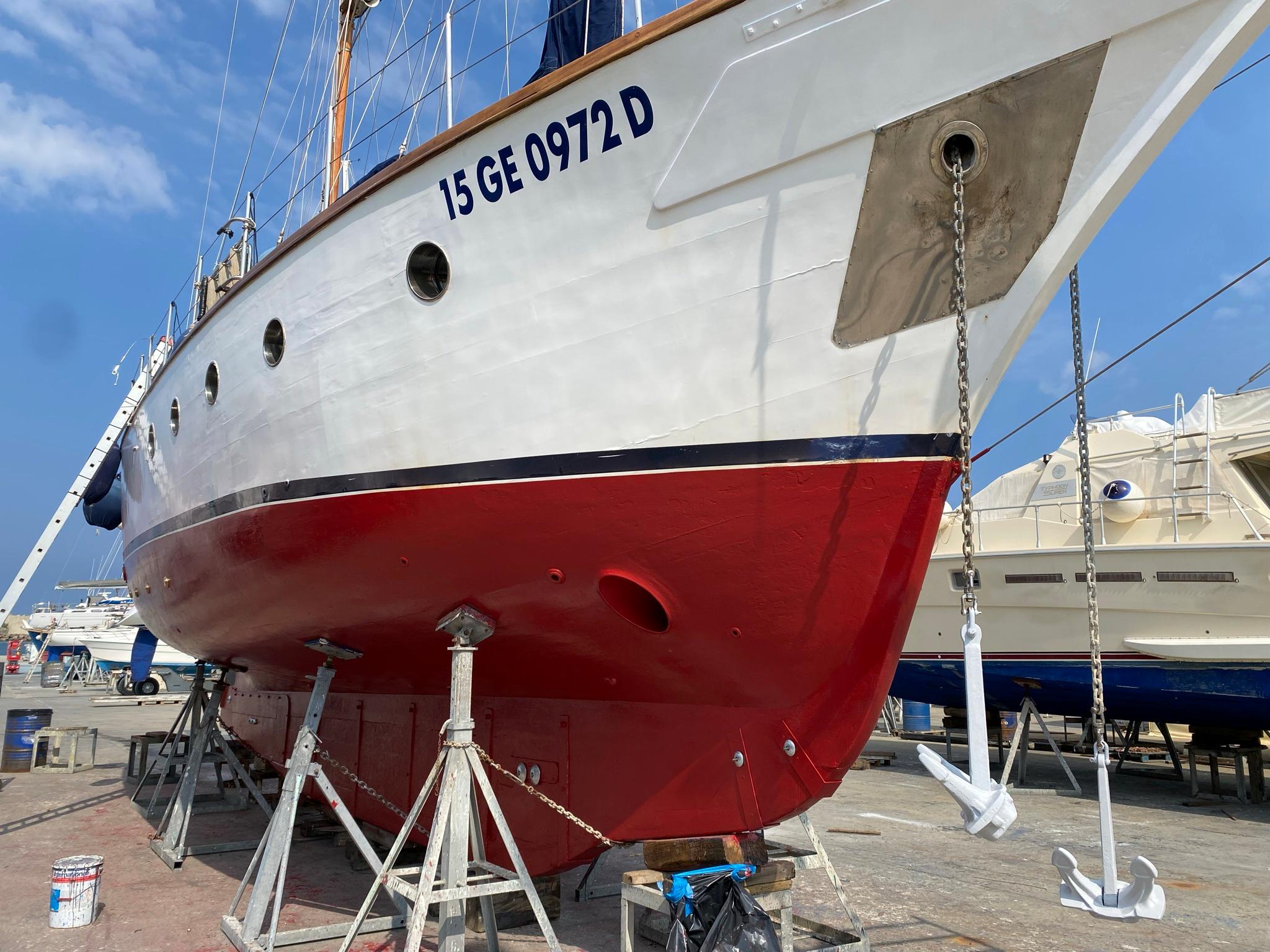 1974 Custom CLASSIC KETCH DECK SALOON Antique and Classic for sale ...