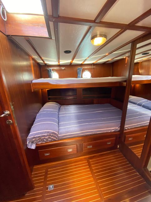 1974 Custom CLASSIC KETCH DECK SALOON Antique and Classic for sale ...