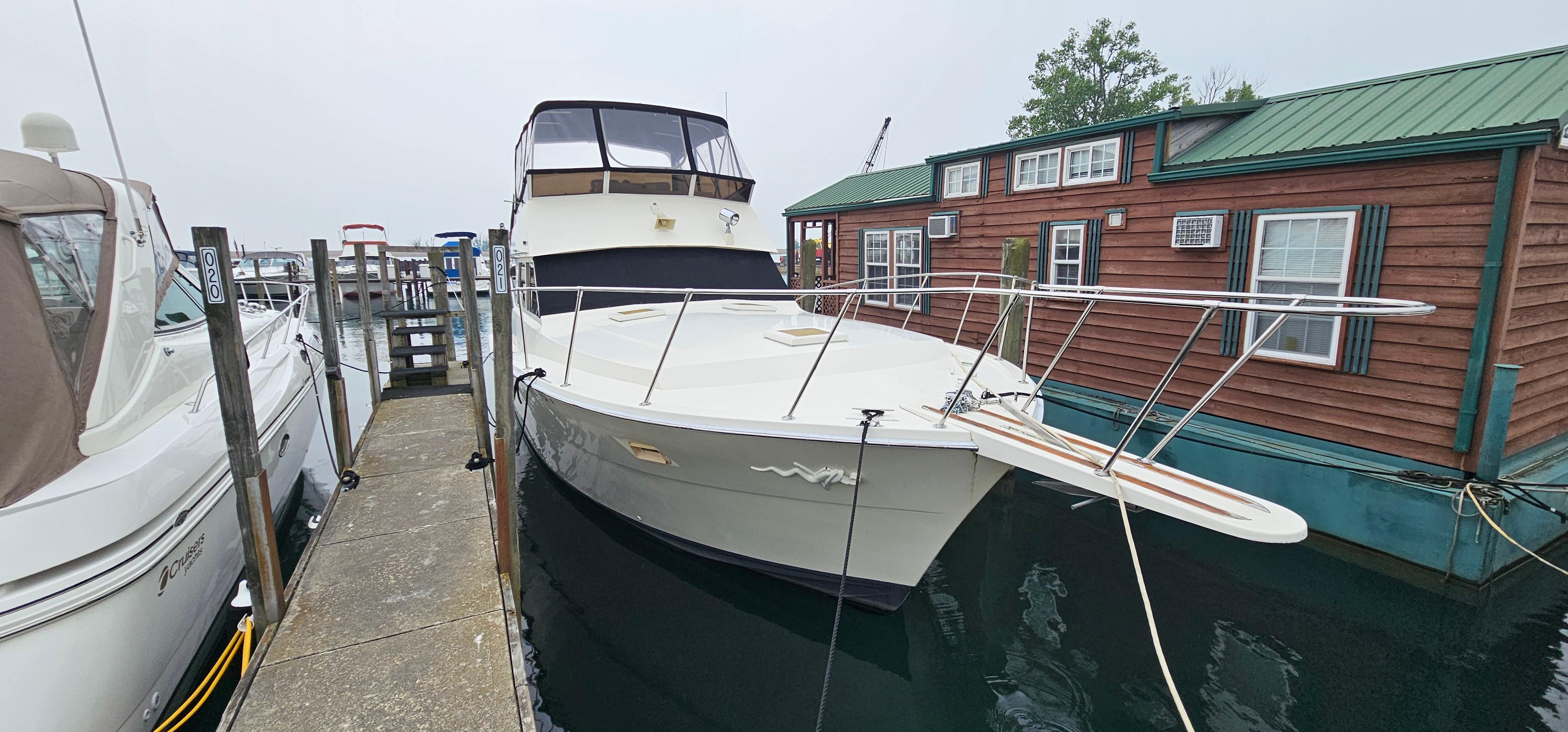 1983 Viking 41 Convertible Convertible for sale - YachtWorld