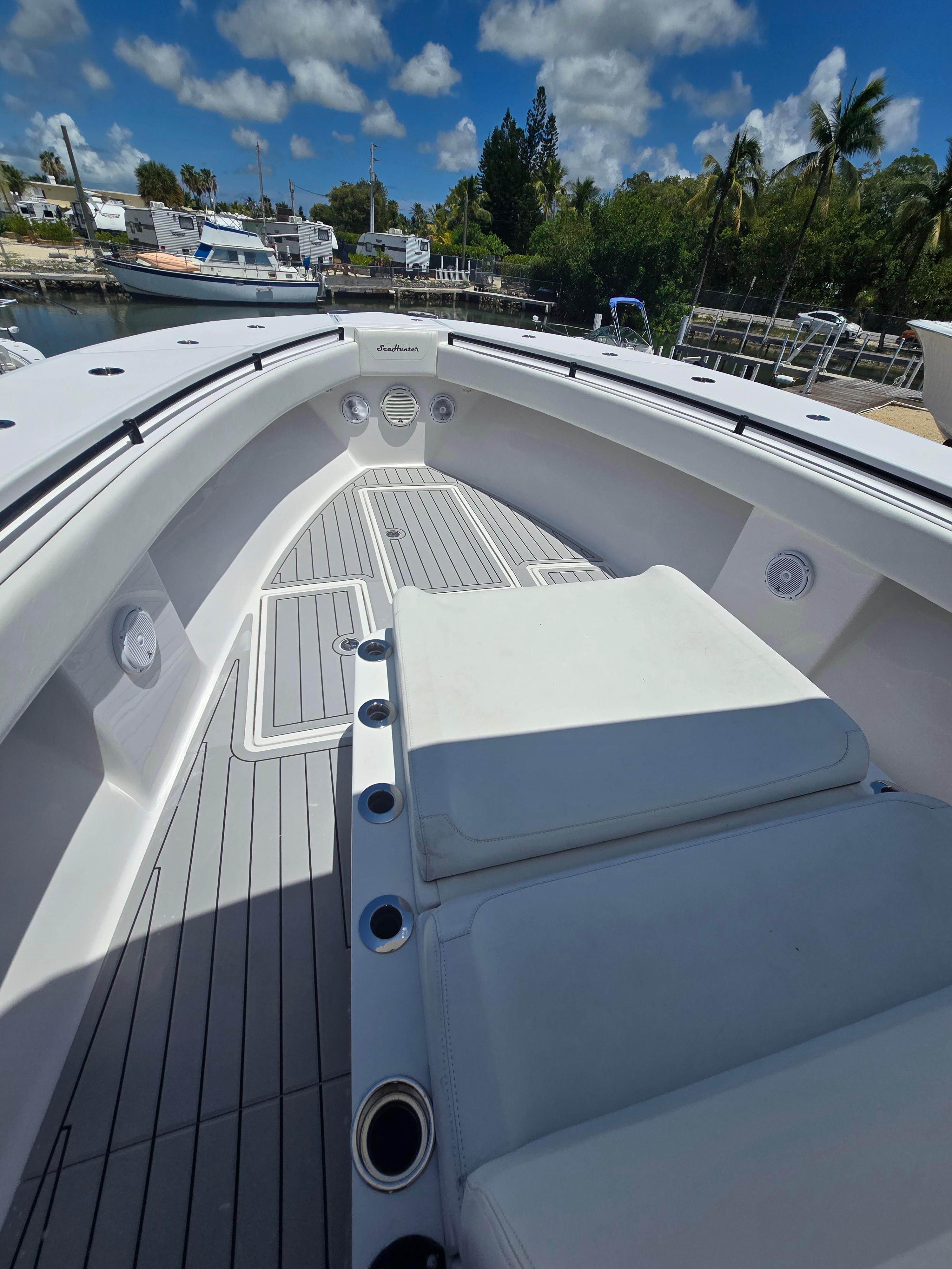 2020 SeaHunter 35 Tournament Center Console for sale - YachtWorld