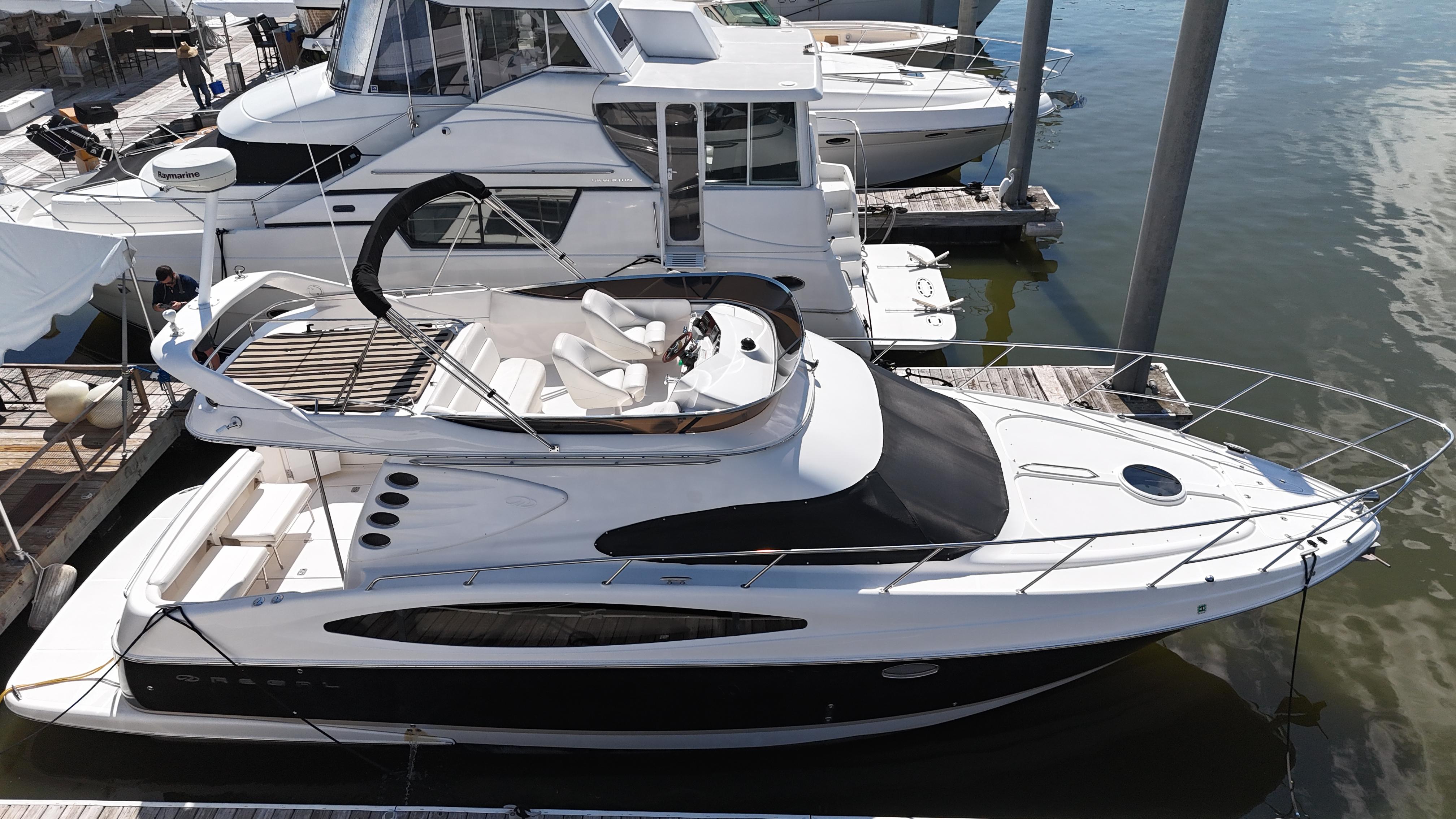 2007 Regal 4080 FLYBRIDGE SEDAN Flybridge for sale - YachtWorld