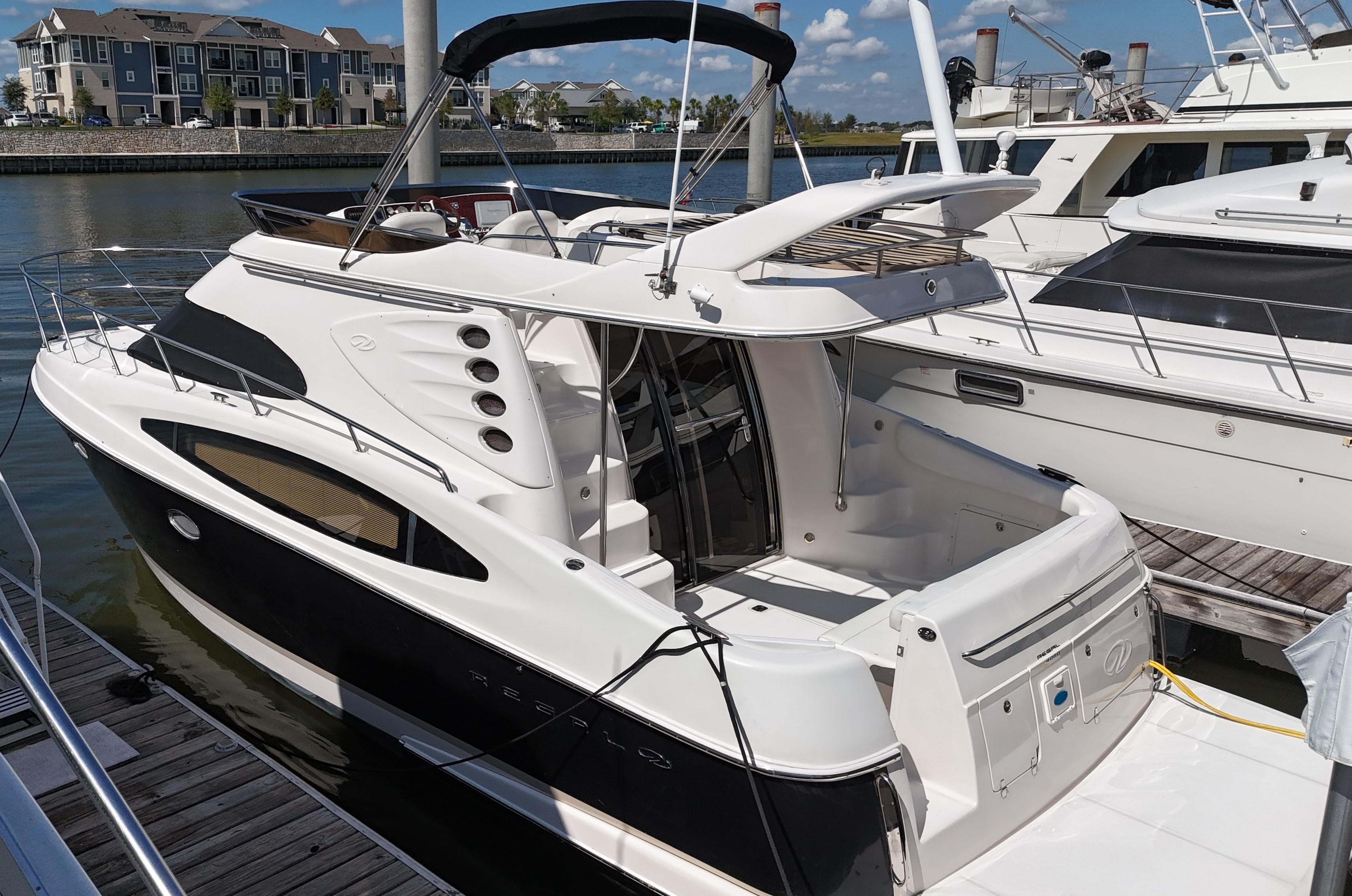 2007 Regal 4080 FLYBRIDGE SEDAN Flybridge for sale - YachtWorld
