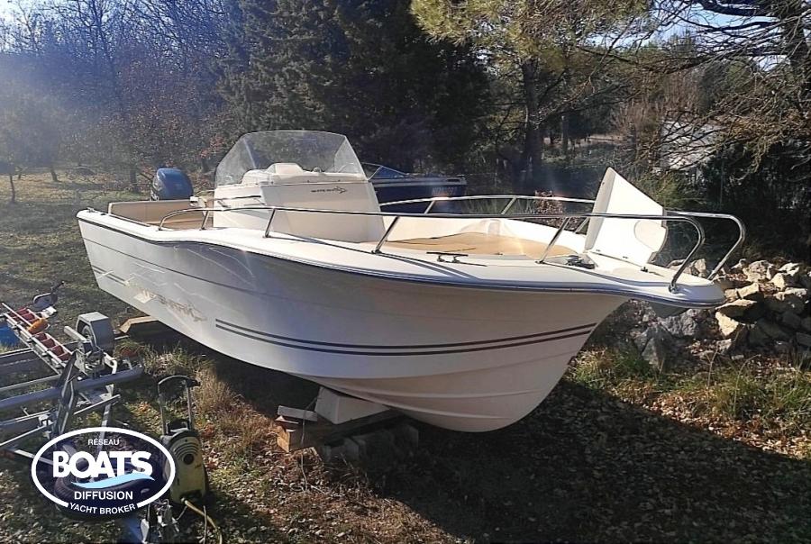 Kelt WHITE SHARK 246 | 7m | 2016 | Boats and Outboards