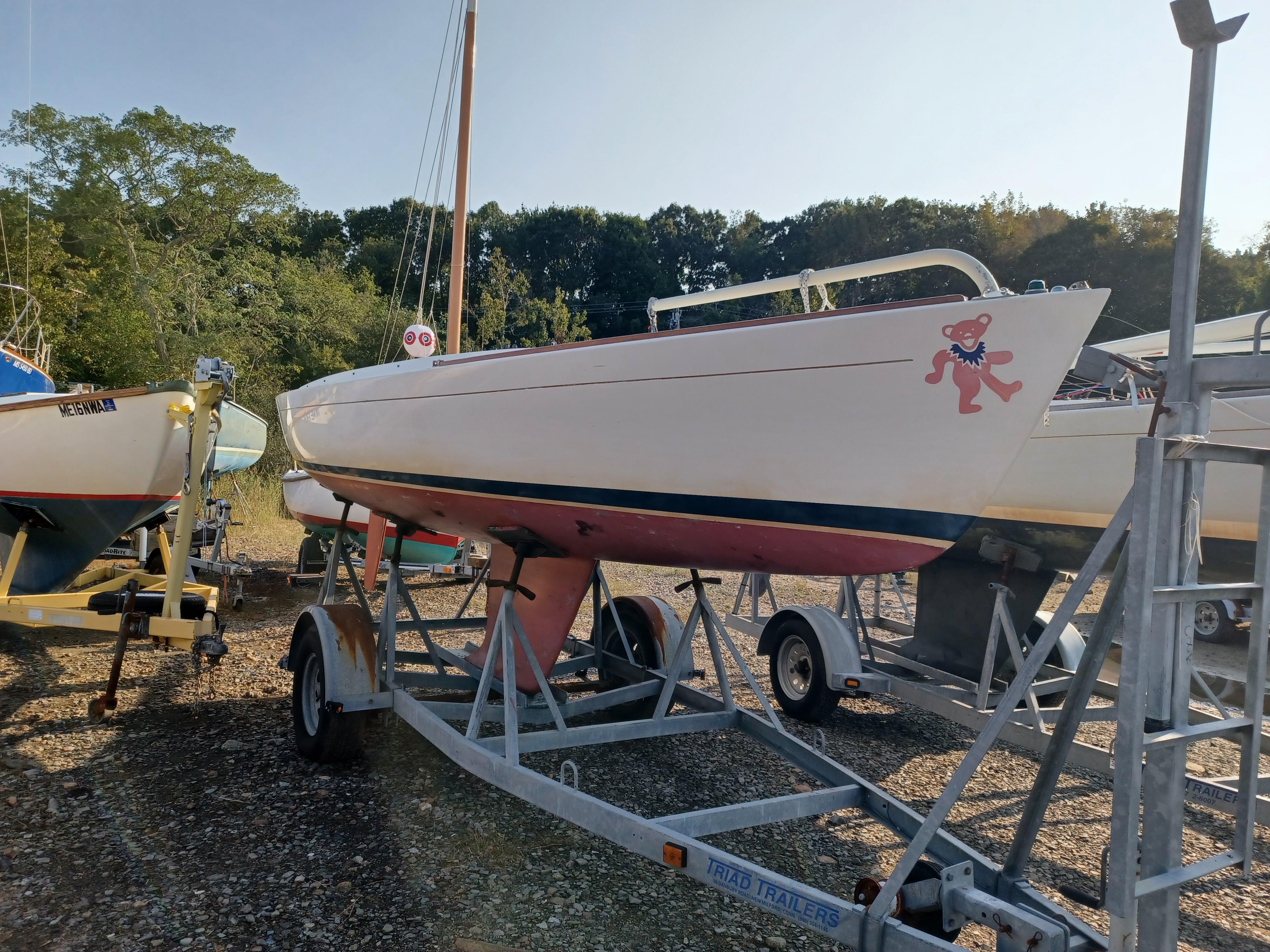 1999 Alerion Express 20 Daysailer for sale - YachtWorld