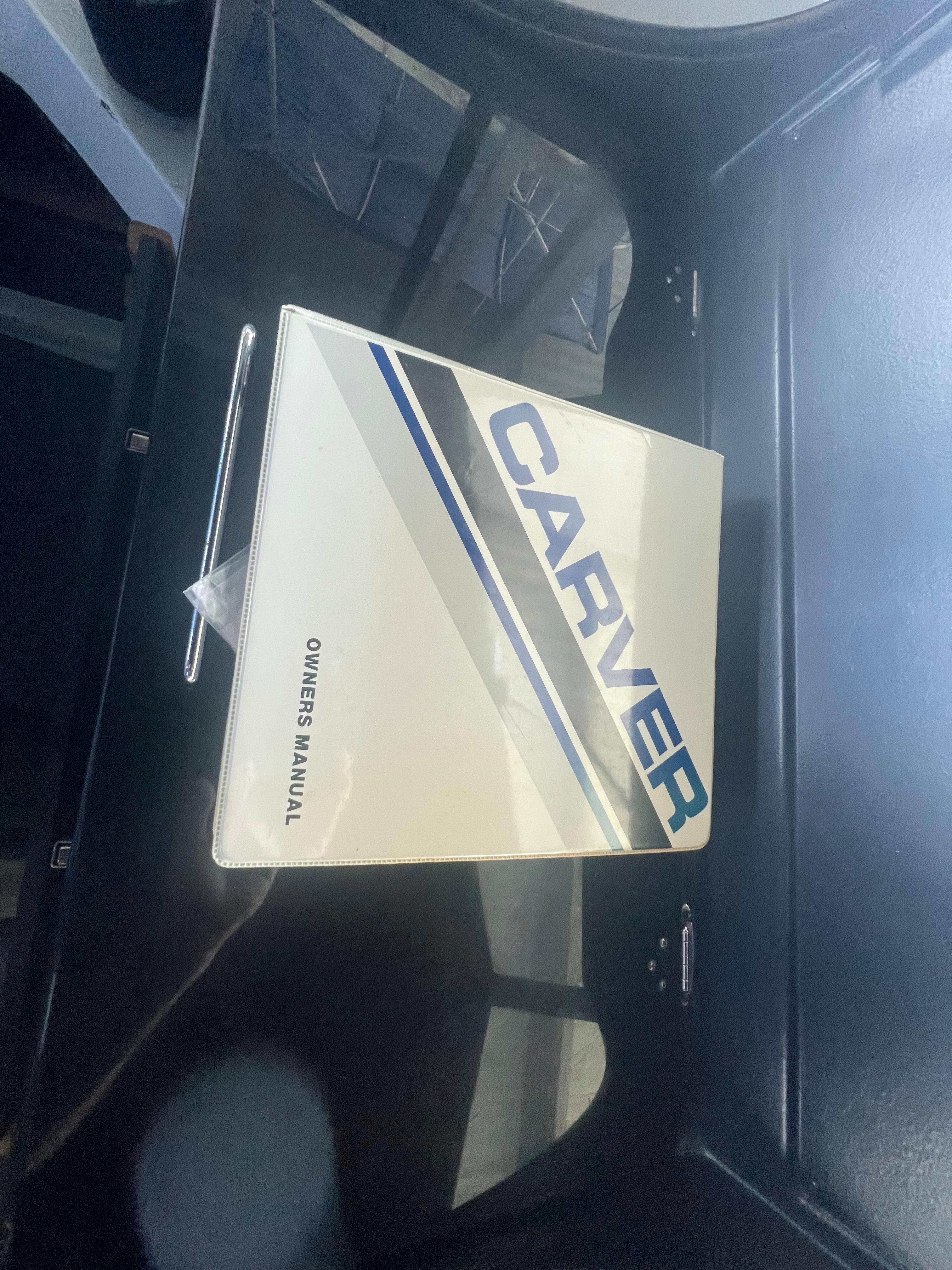 1989 Carver 2807 Riviera Sedan-Boot Kaufen - YachtWorld