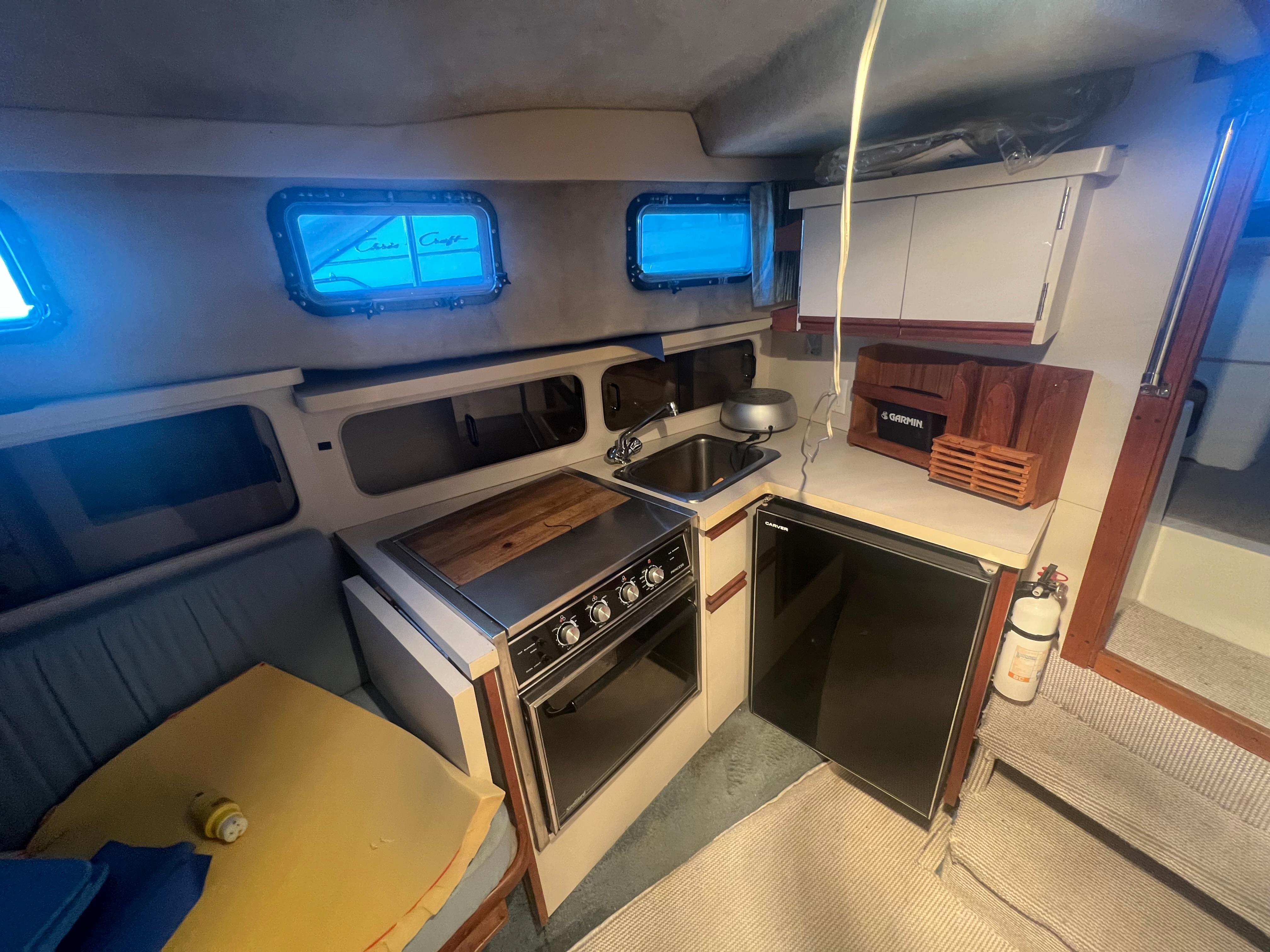 1989 Carver 2807 Riviera Sedan-Boot Kaufen - YachtWorld