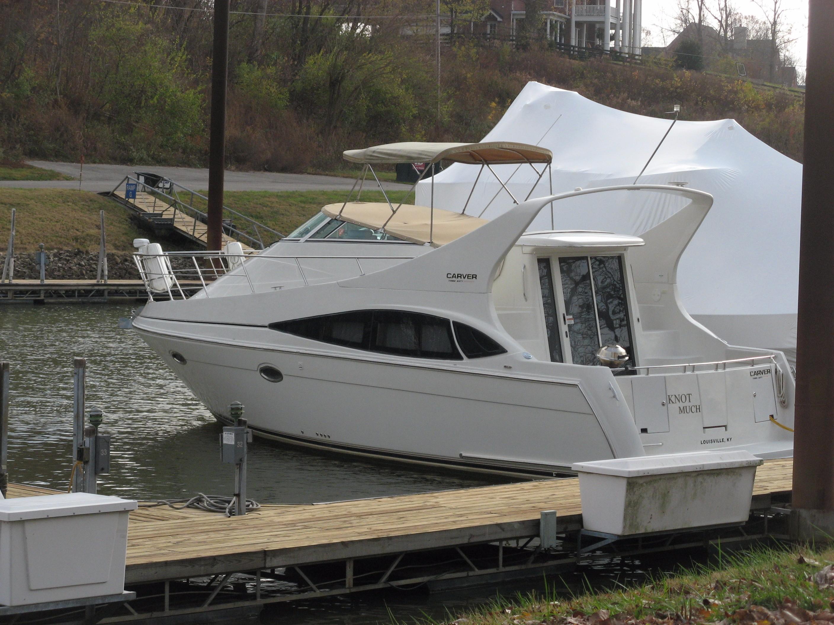 2004 Carver 360 Mariner Cruiser for sale - YachtWorld